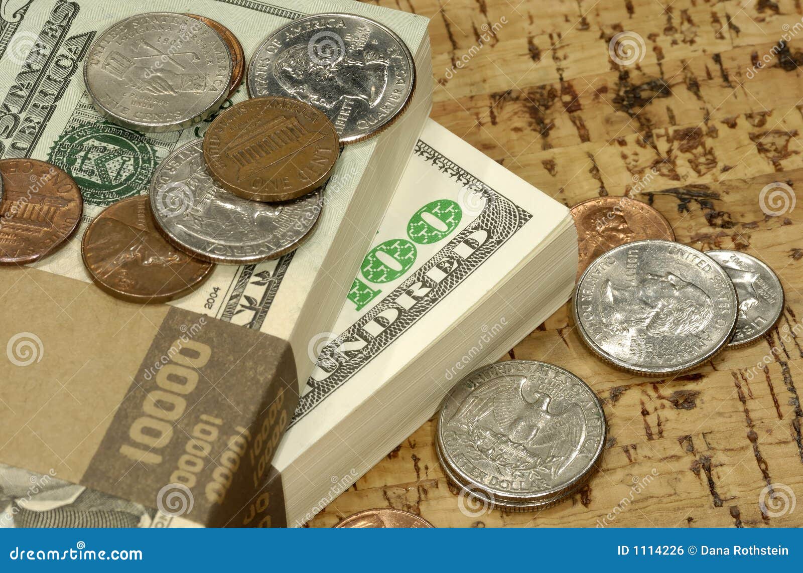 Geld stock foto. Image of geluk, geld, bankwezen, nikkel - 1114226