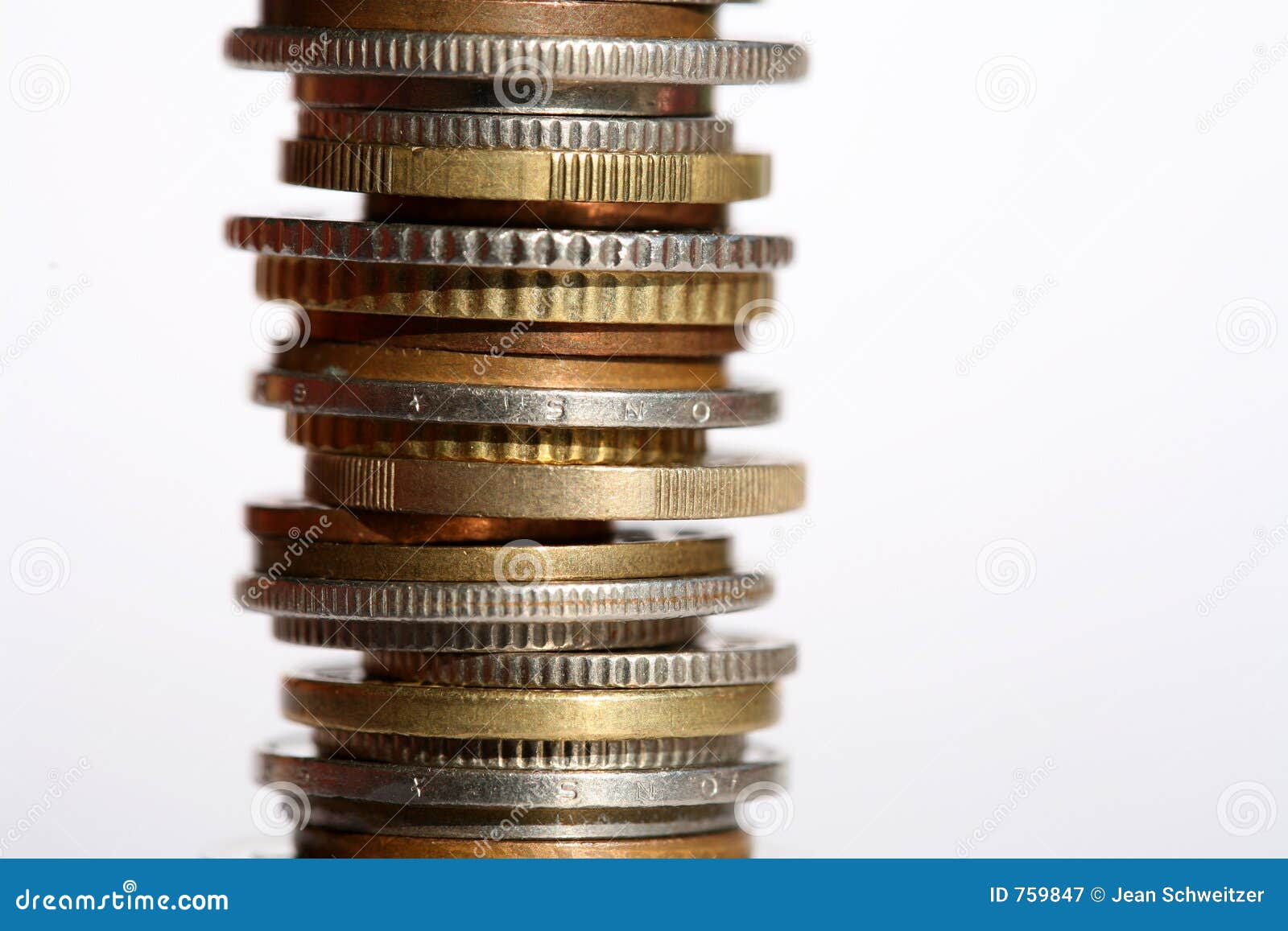 Geldstapel stockbild. Bild von gebäude, münzen, verstärkung - 759847