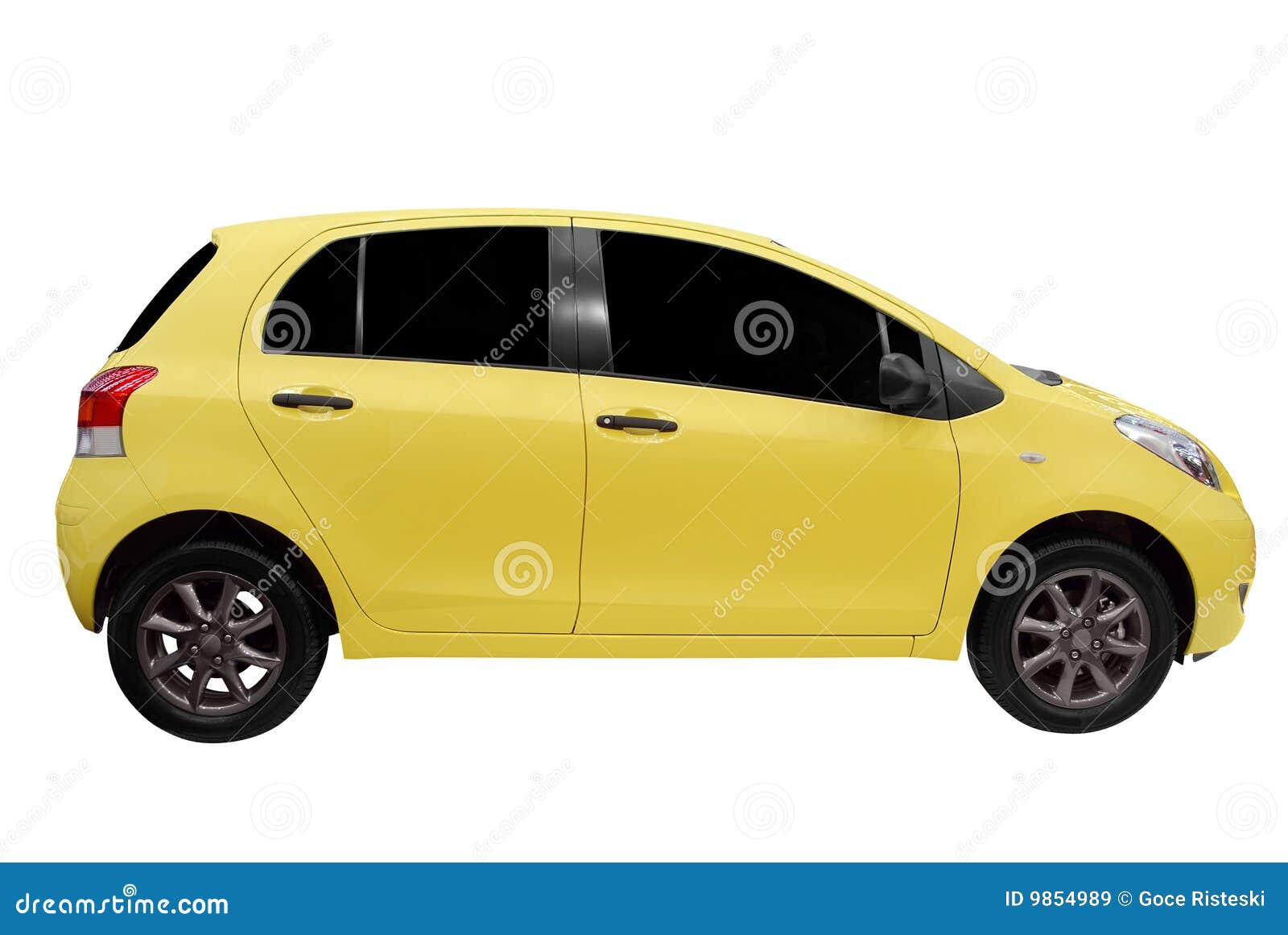 Gele auto stock afbeelding. Image of stad, nieuw, geel - 9854989
