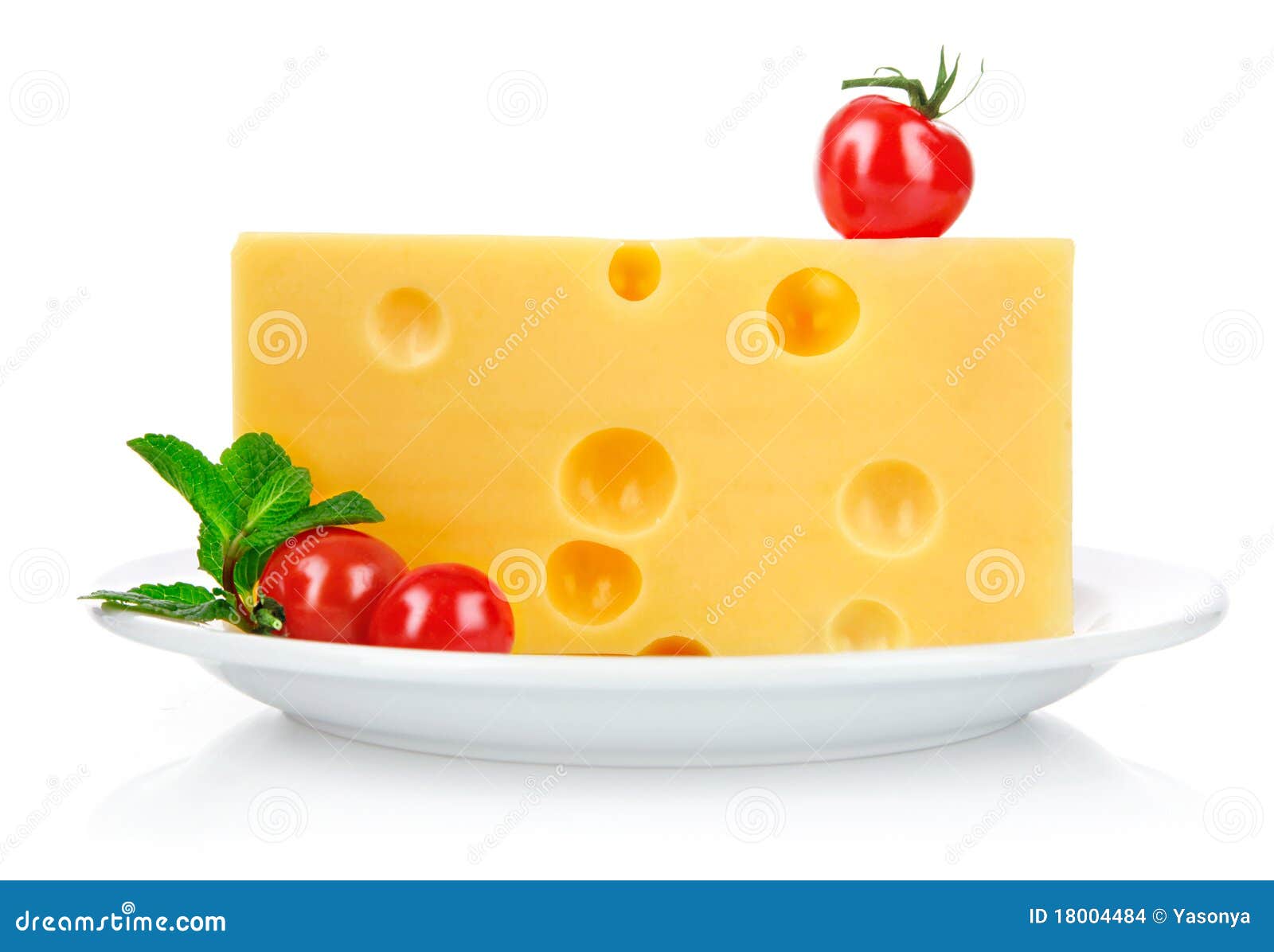 Gele Kaas in Plaat Met Tomaten En Blad Stock Foto - Image of organisch ...