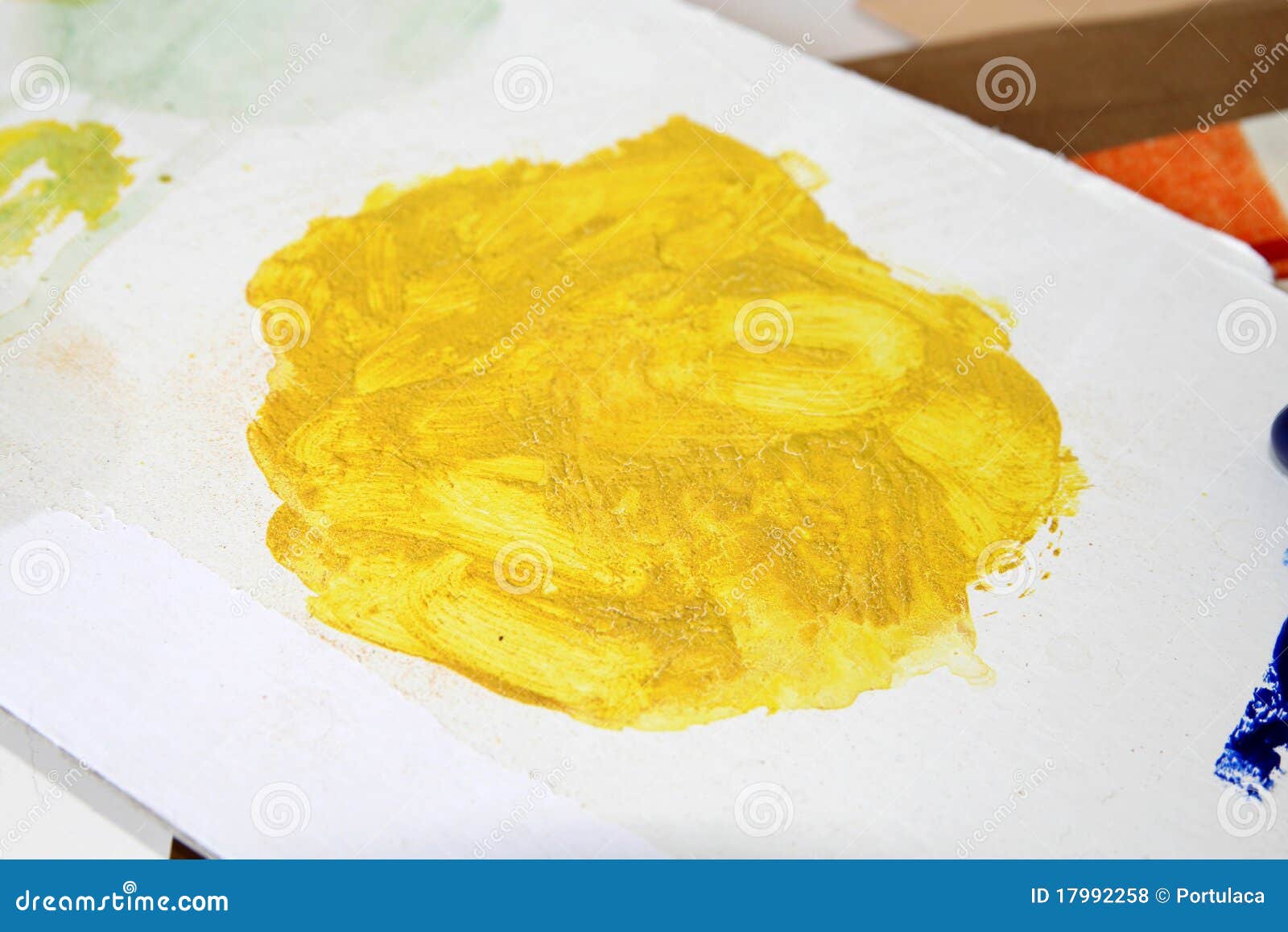 Gele vlek stock foto. Image of verf, blauw, geel, artistiek - 17992258