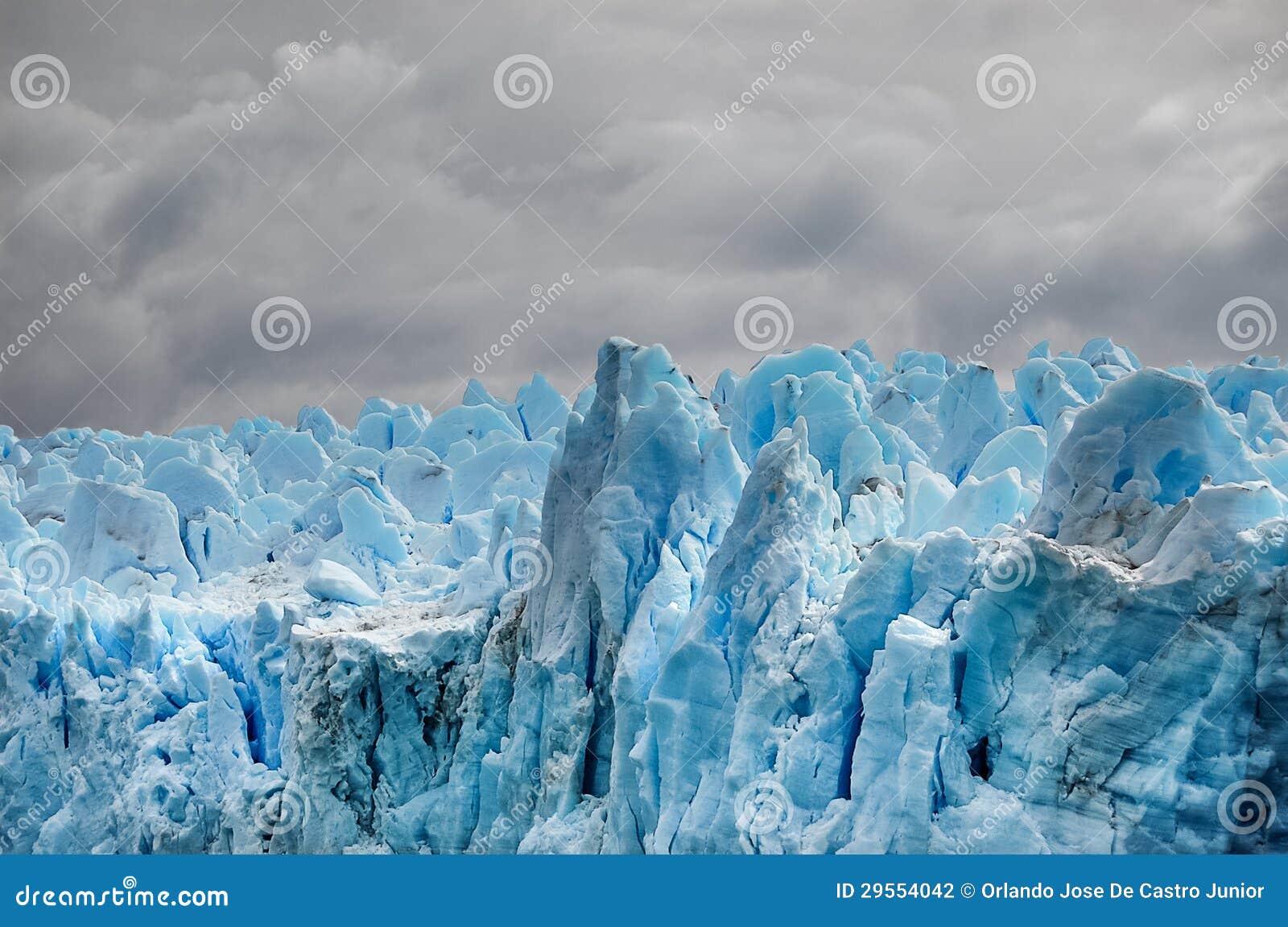 Geleira Do Pio XI - O Chile Foto de Stock - Imagem de icebergue, gelo ...