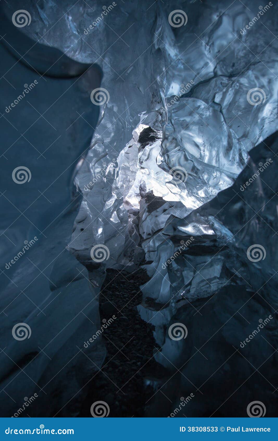 Gelo azul glacial imagem de stock. Imagem de cenas, gases - 38308533