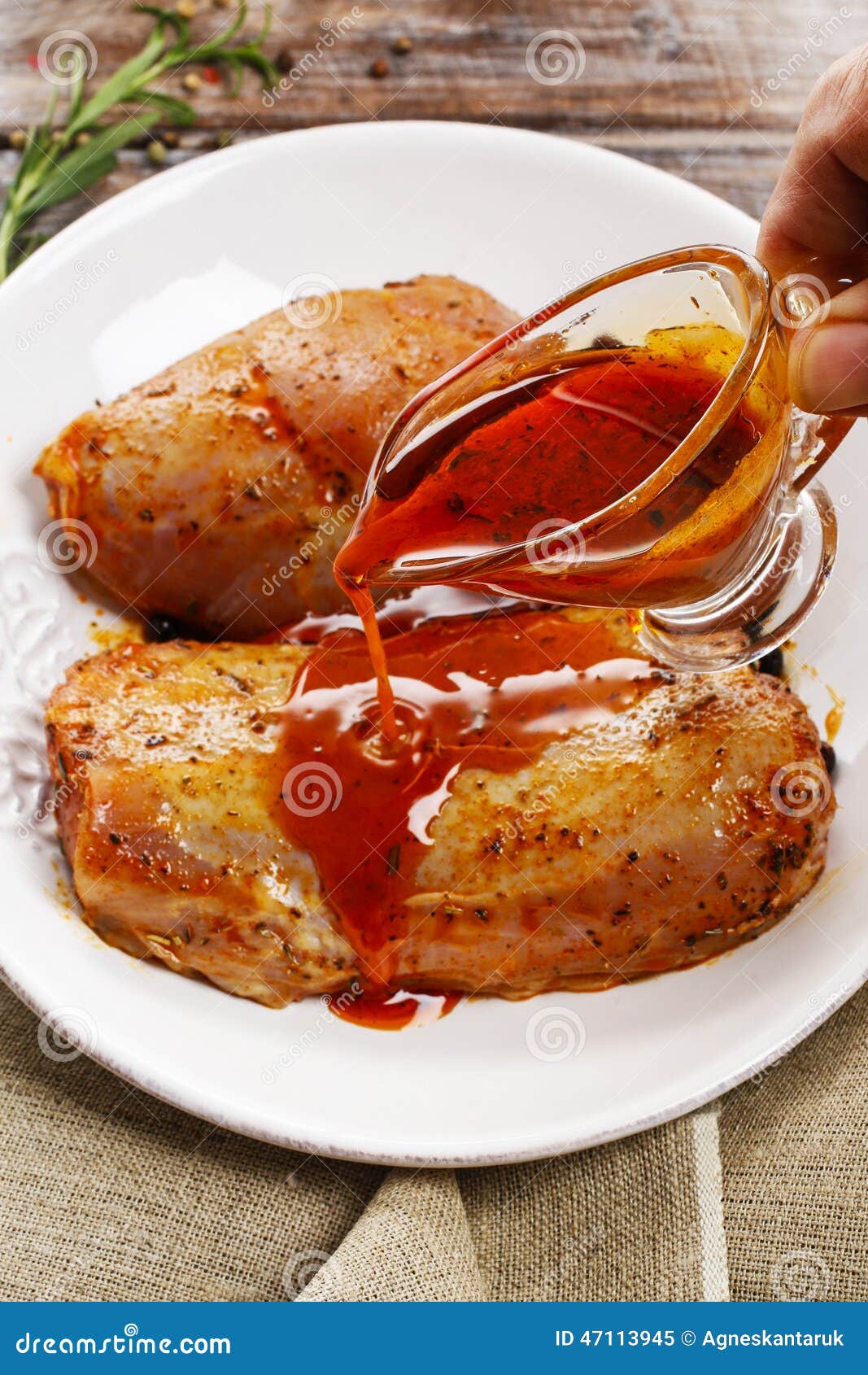 Gemarineerd vlees stock afbeelding. Image of voedsel - 47113945