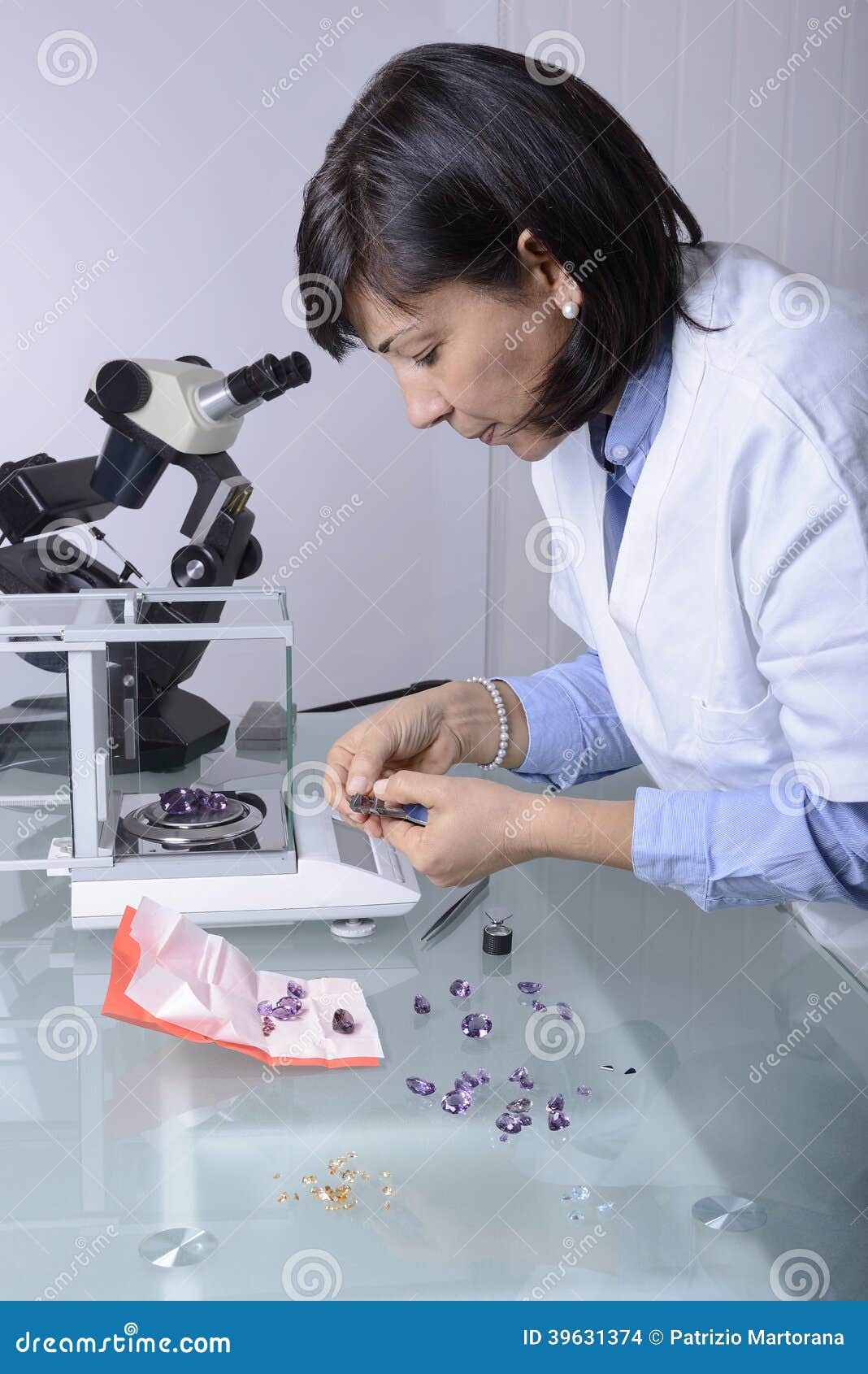 The Gemologist Royalty-Free Stock Photography | CartoonDealer.com #39631205