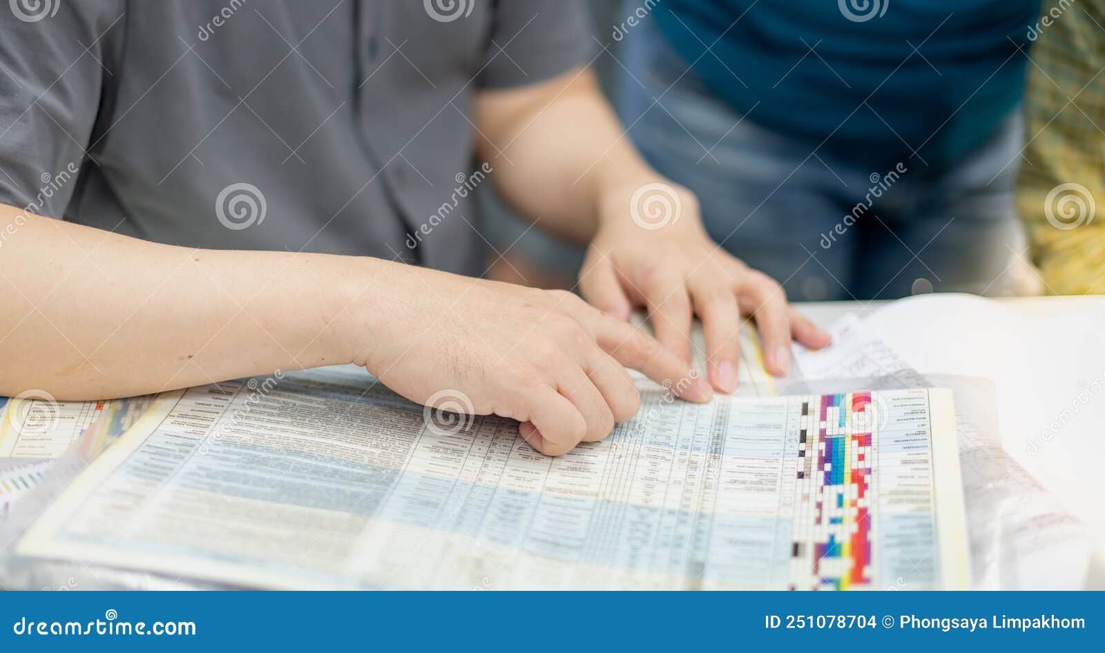 The Gemologist Teaching the Gemology Chart of the Precious Stone To the ...