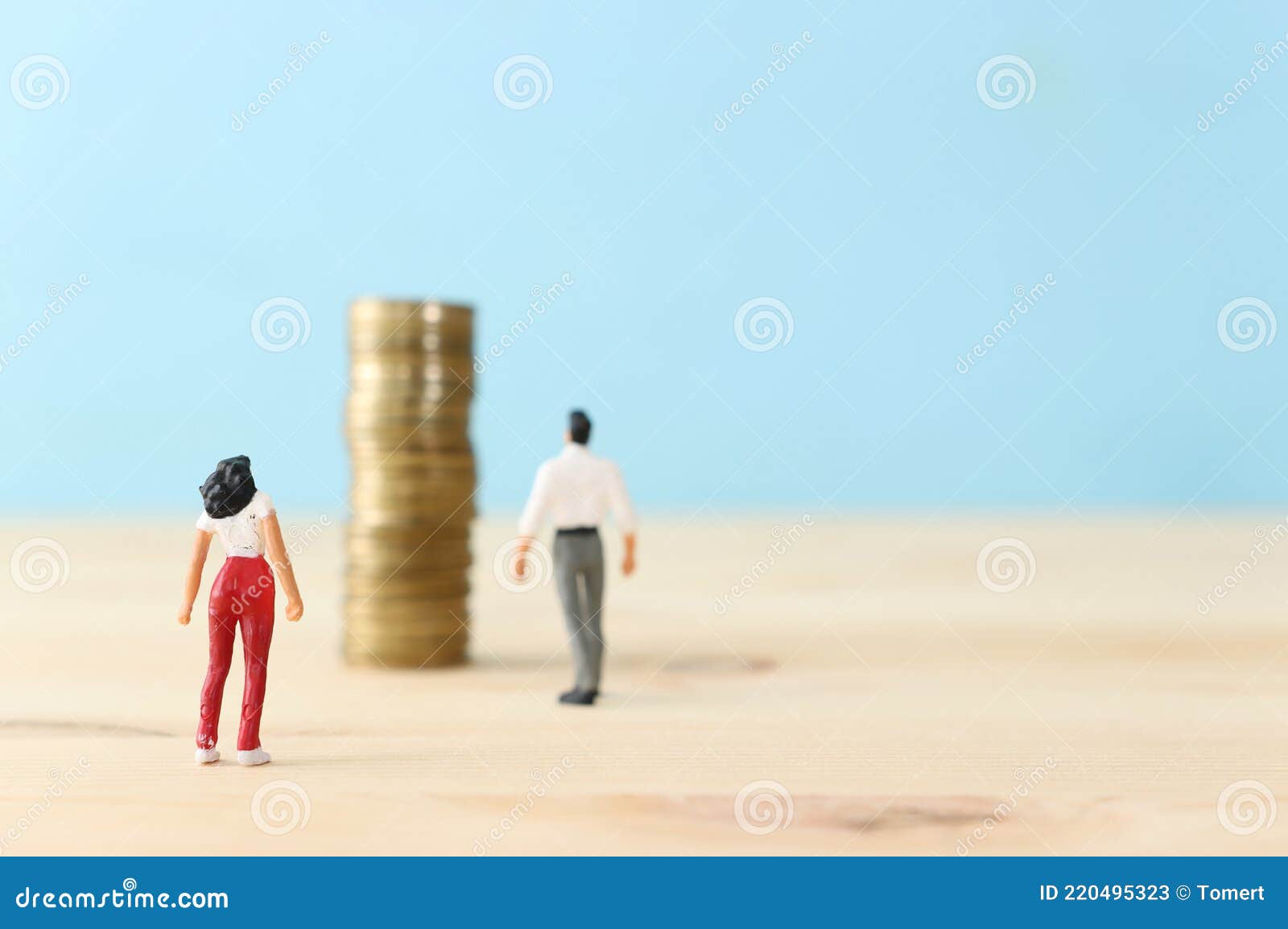 Wage Gap And Gender Equality Concept Depicted With Realistic Male And ...