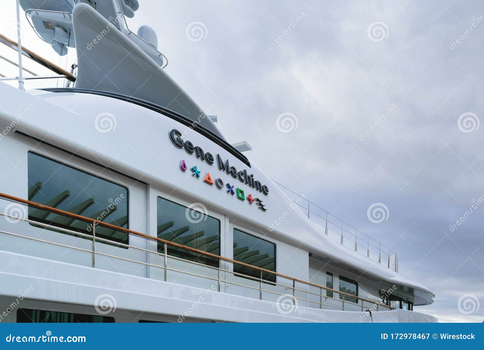 Gene Machine Yacht Jonathan Rothberg Yacht Editorial Photography ...