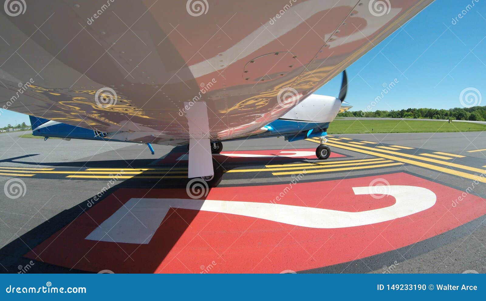 General Aviation Aircraft on a Normal Flight Stock Photo - Image of ...