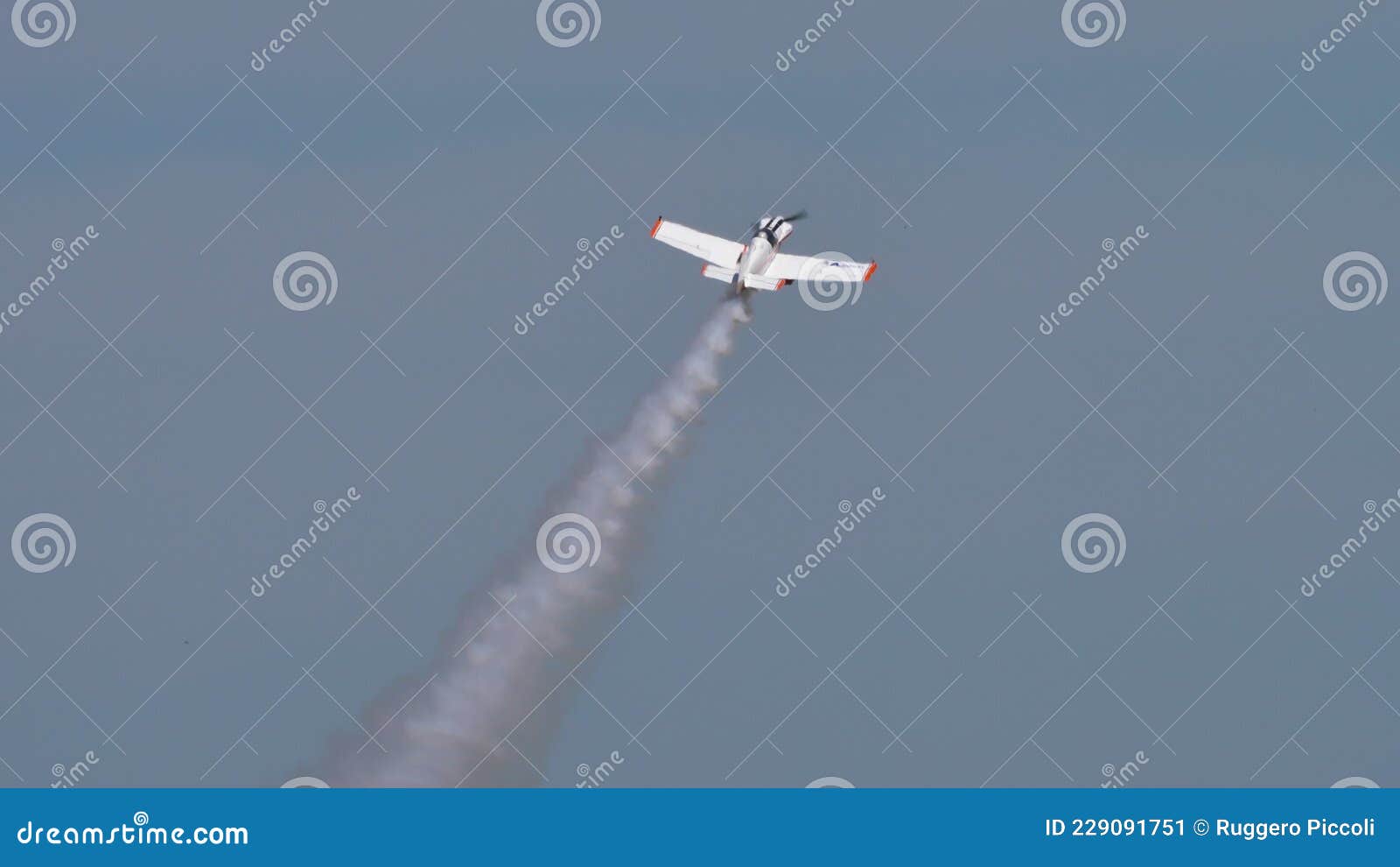 General Aviation Plane Pull Up and Rise Vertically at Maximum ...