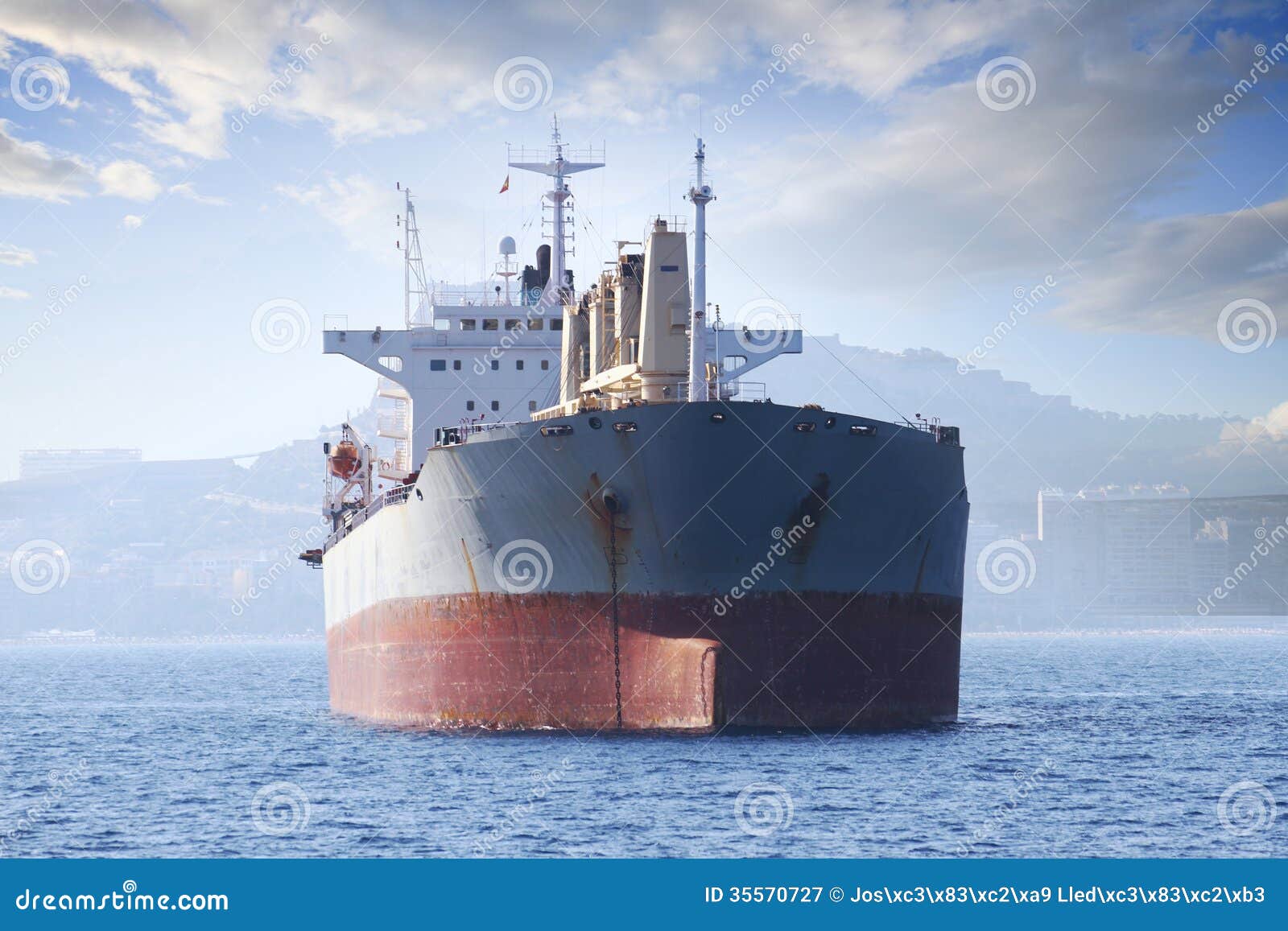 General Cargo Vessel: Forward Zon Stock Image - Image of carrier ...
