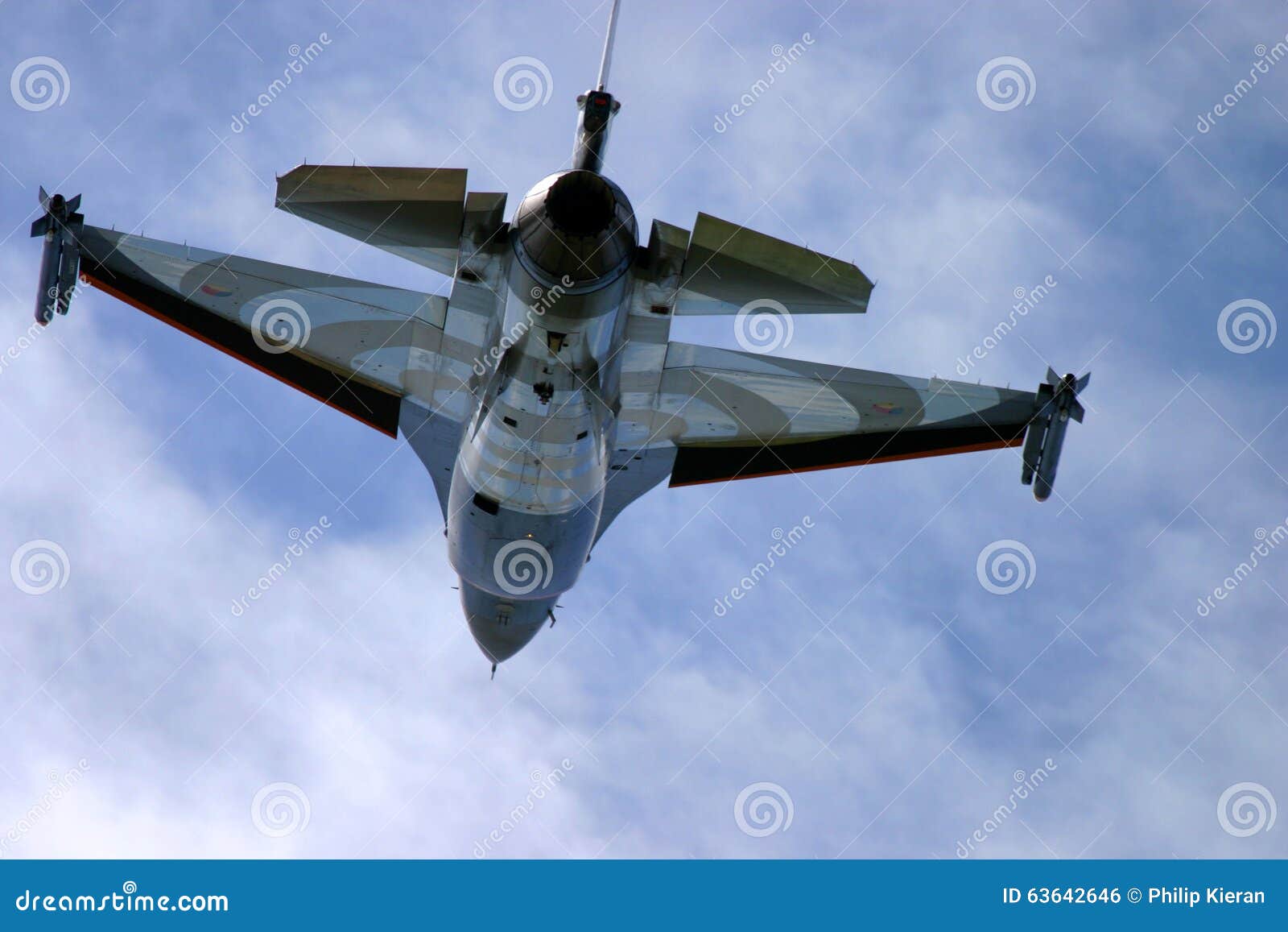 The General Dynamics F-16 Fighting Falcon Jet Editorial Photo - Image ...