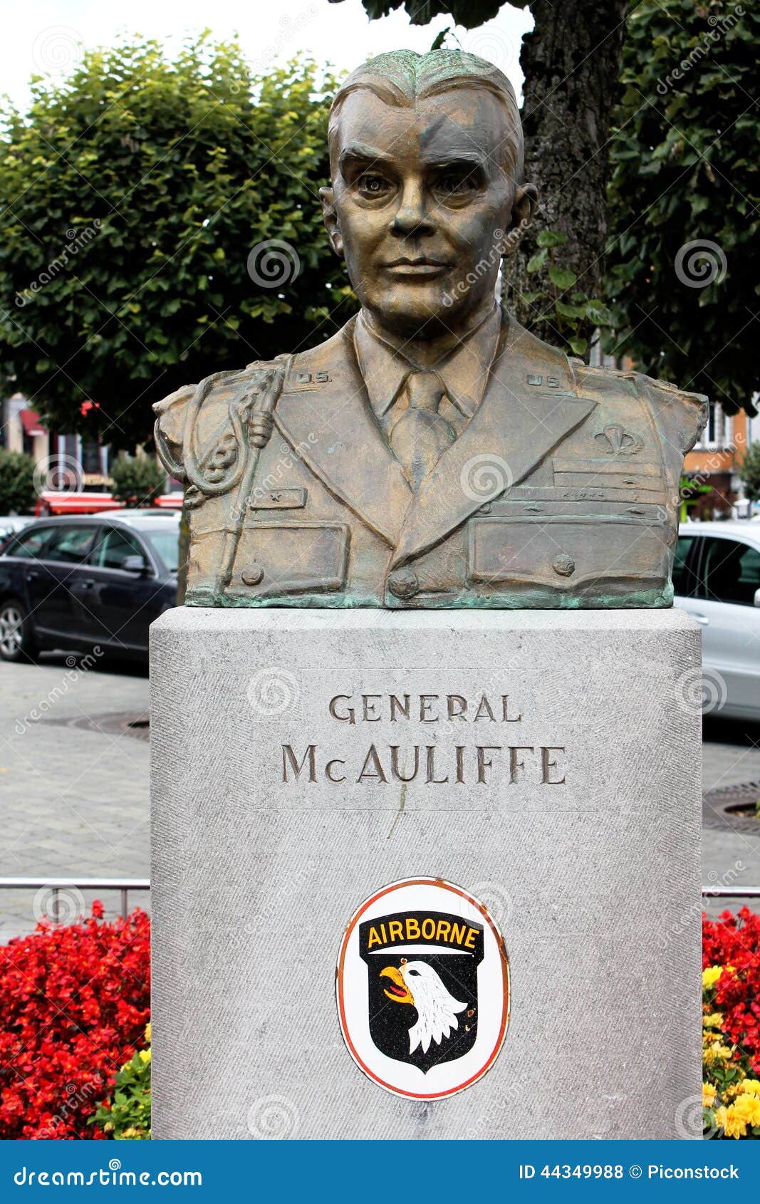 General McAuliffe editorial stock photo. Image of demanding - 44349988