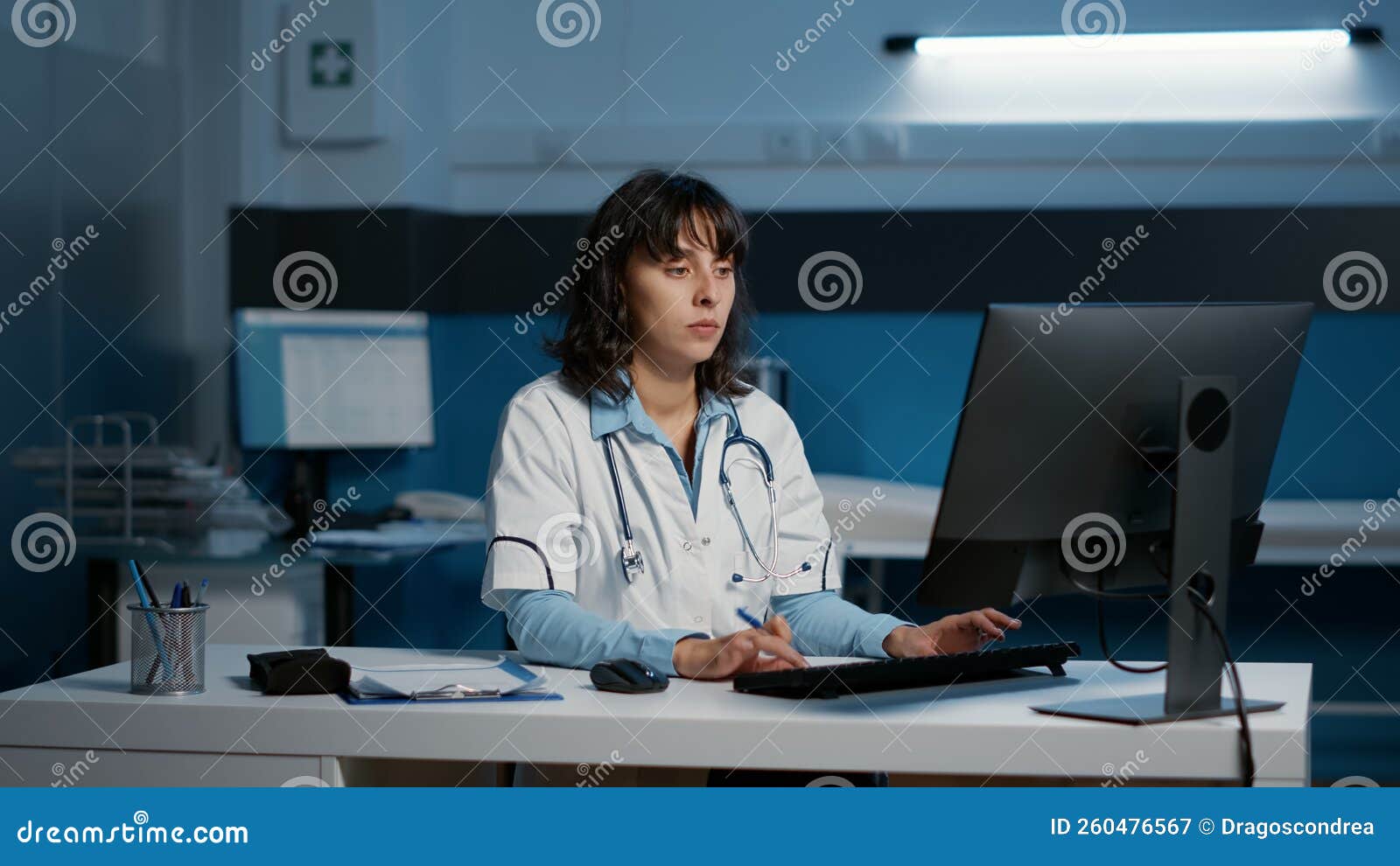 General Practitioner Analyzing Patient Expertise Typing Medical Report ...