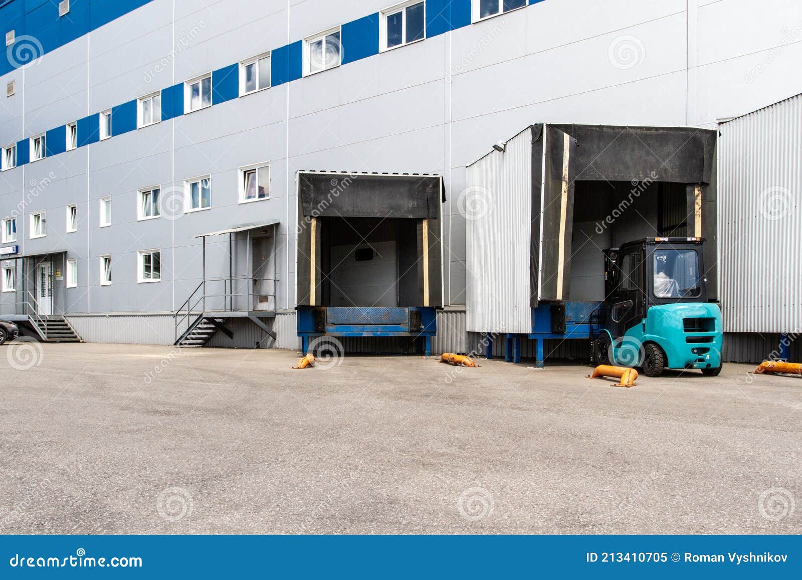 General View To the Loading Gates in the Big Distribution Warehouse ...