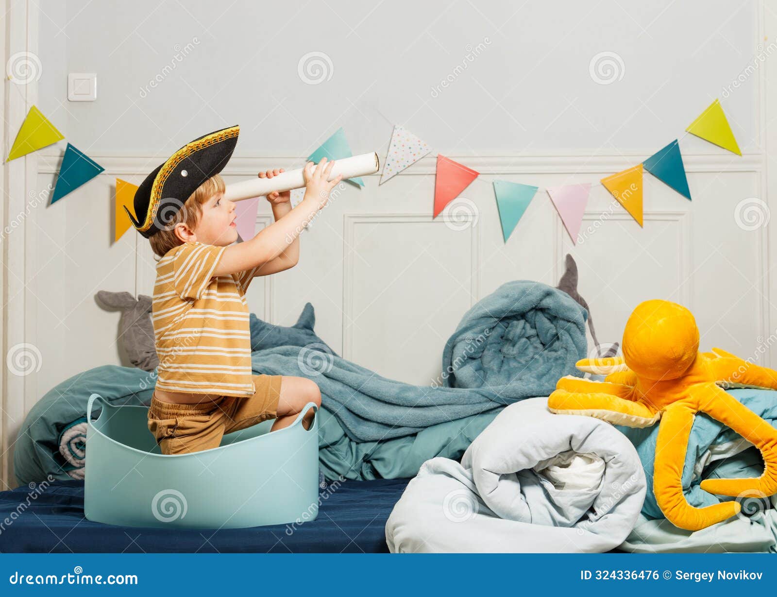 Boy Dressed As Pirate, Using Telescope in Imaginative Play Stock Photo ...
