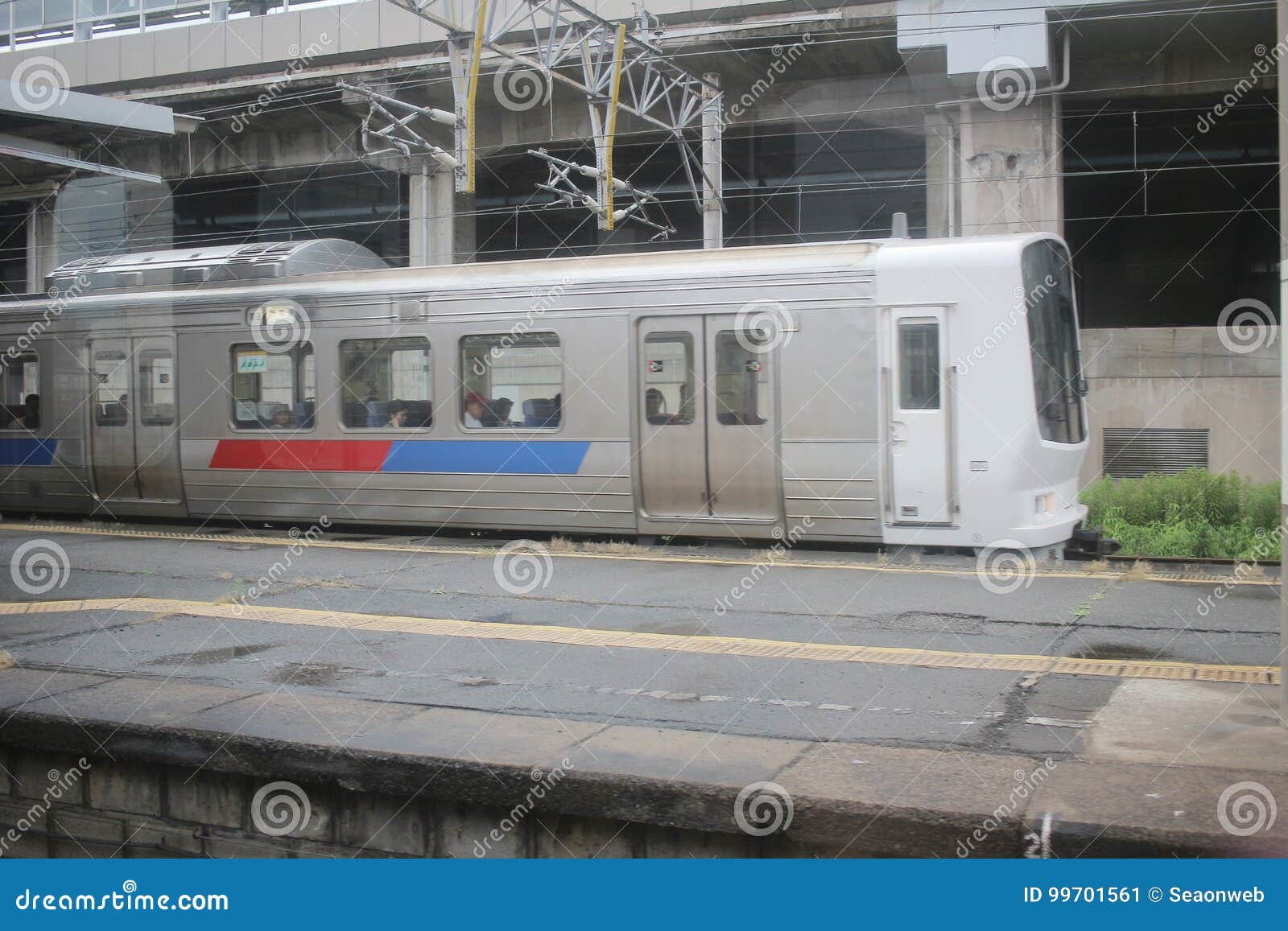 Generic Regional Commuter Train Editorial Photo - Image of platform ...