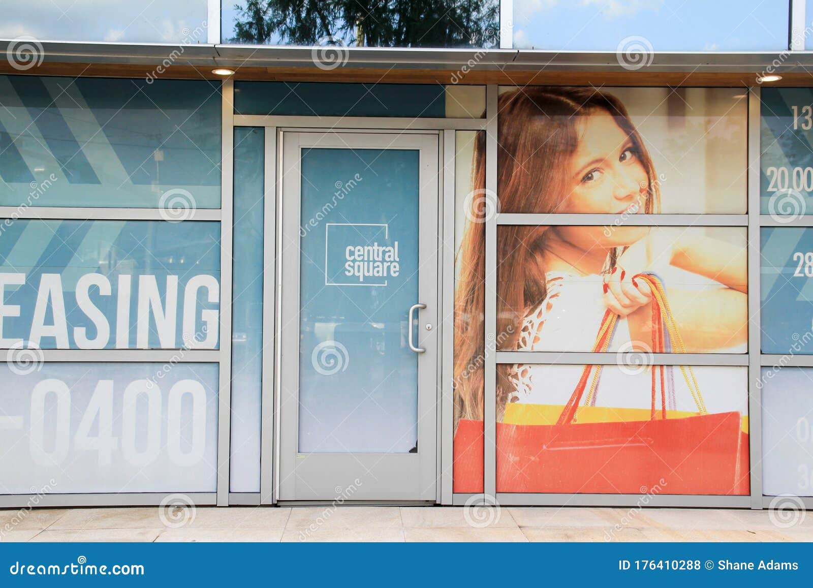 Houston, Texas Street Scene Editorial Stock Photo - Image of urban ...
