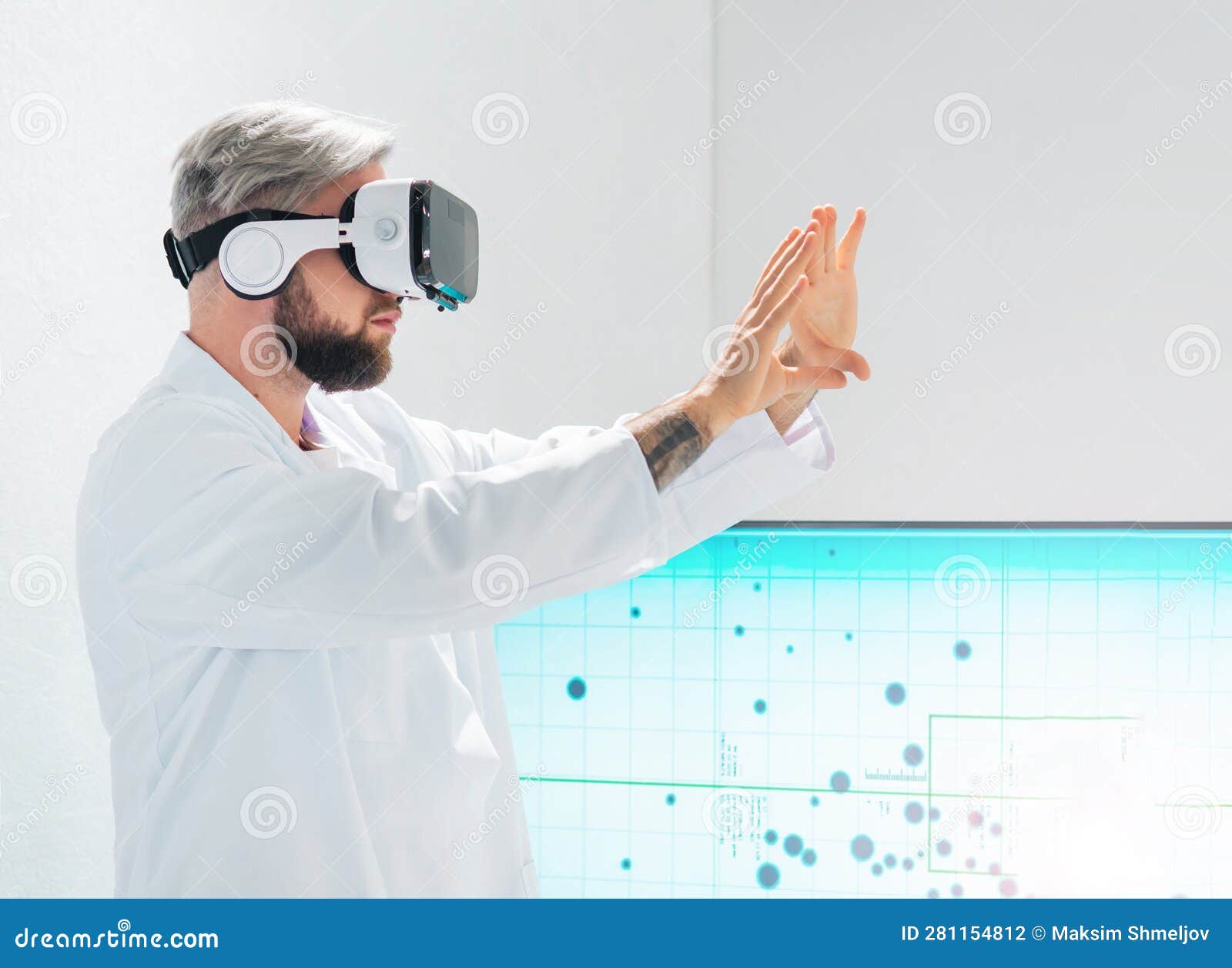 Genetic Engineers are Using Virtual Reality Technology. Professional ...