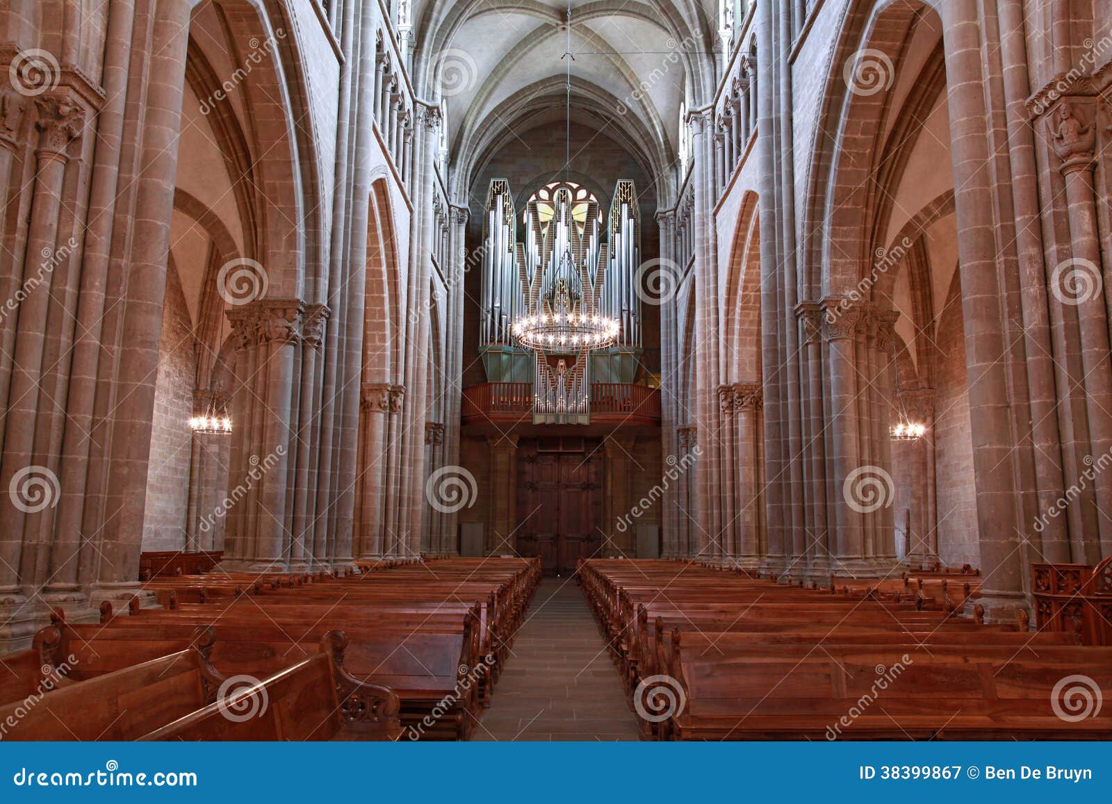 Geneva St Pierre Cathedral Inside with Pews and Organ Editorial ...