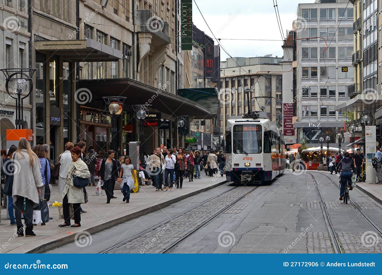 Photos Geneva Preview