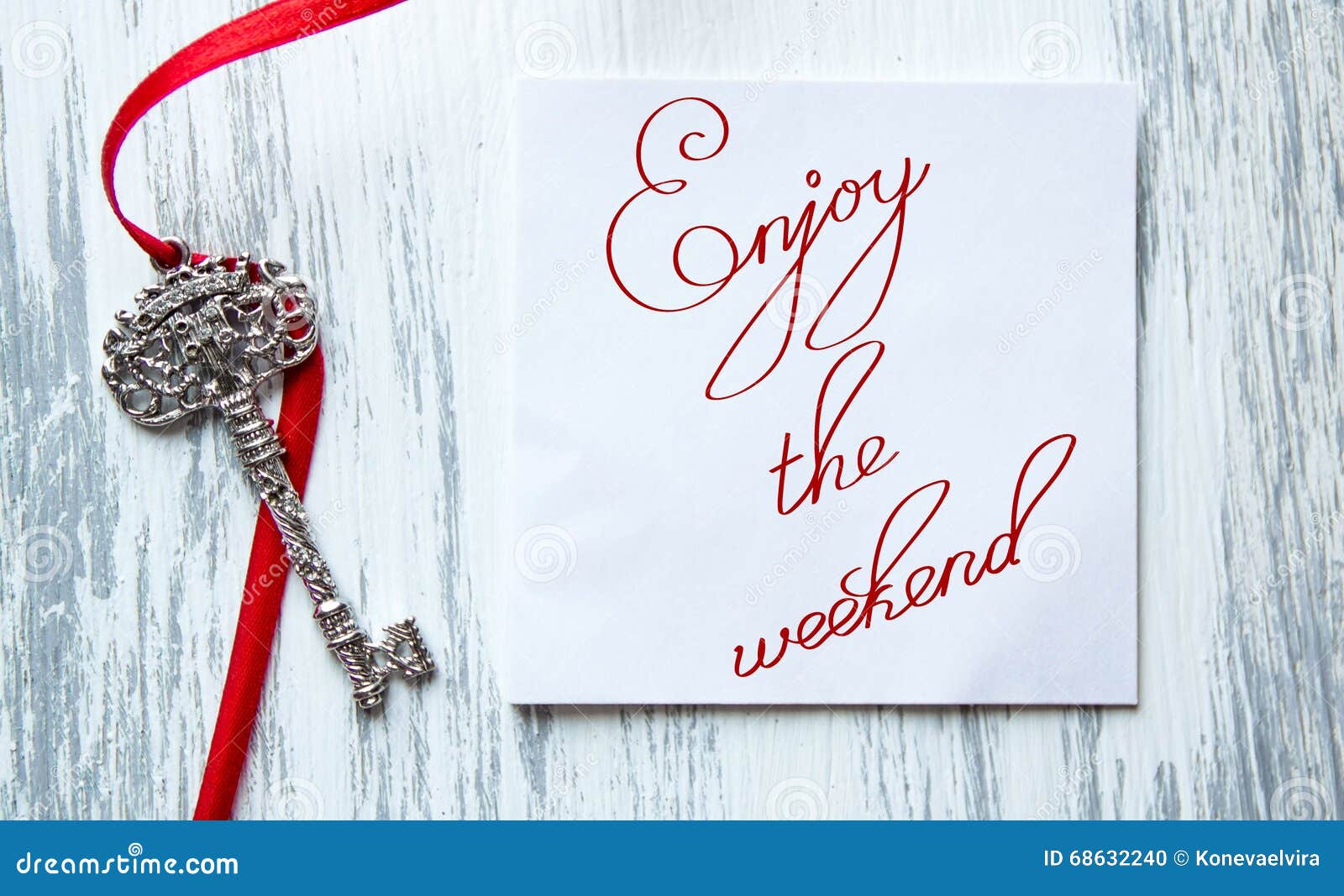 Geniet van het weekend stock foto. Image of besnoeiing - 68632240