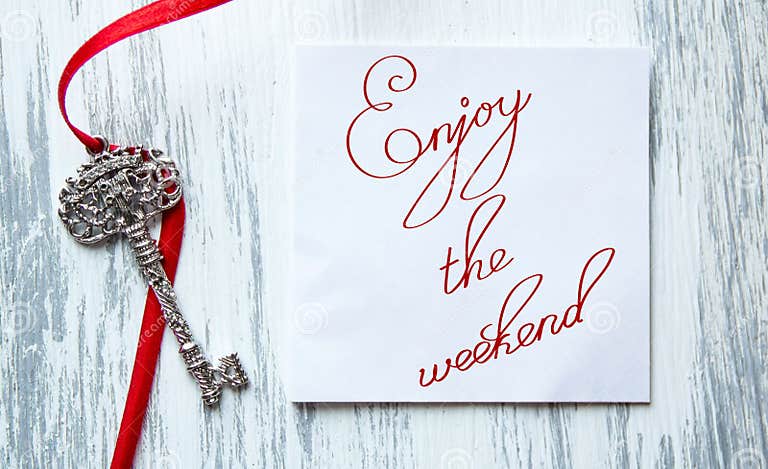 Geniet van het weekend stock foto. Image of besnoeiing - 68632240