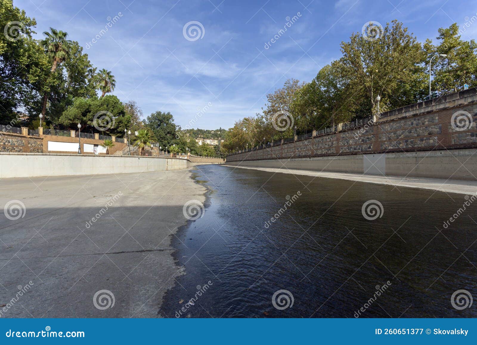 The Genil River Flowing through the City of Granada Stock Image - Image ...