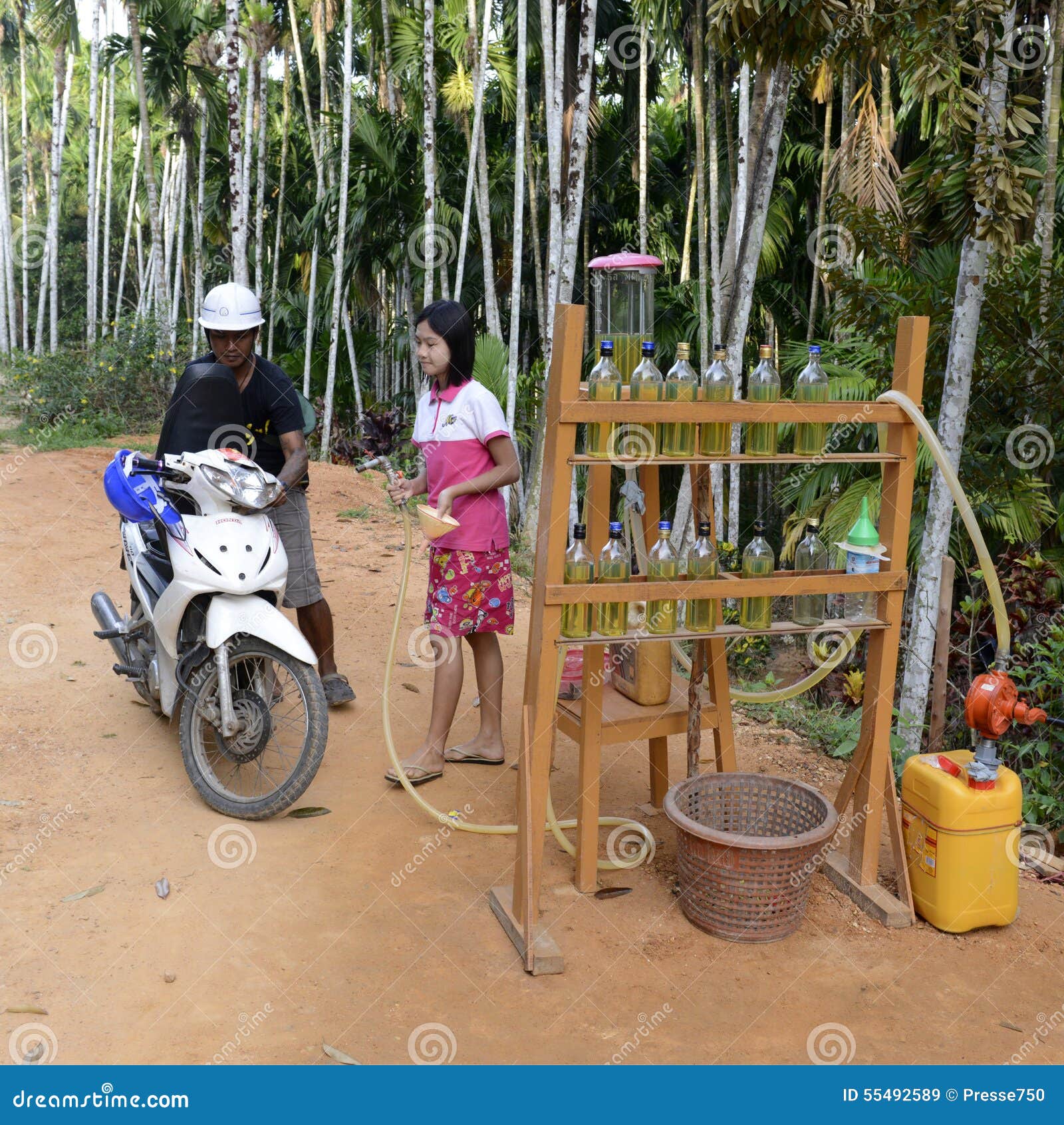 GENTE DE ASIA MYANMAR MYEIK Imagen de archivo editorial - Imagen de ...