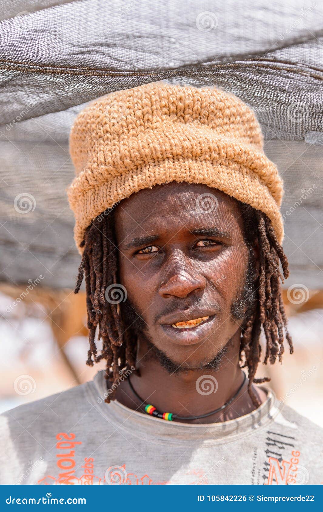 Gente en Namibia foto editorial. Imagen de pista, persona - 105842226