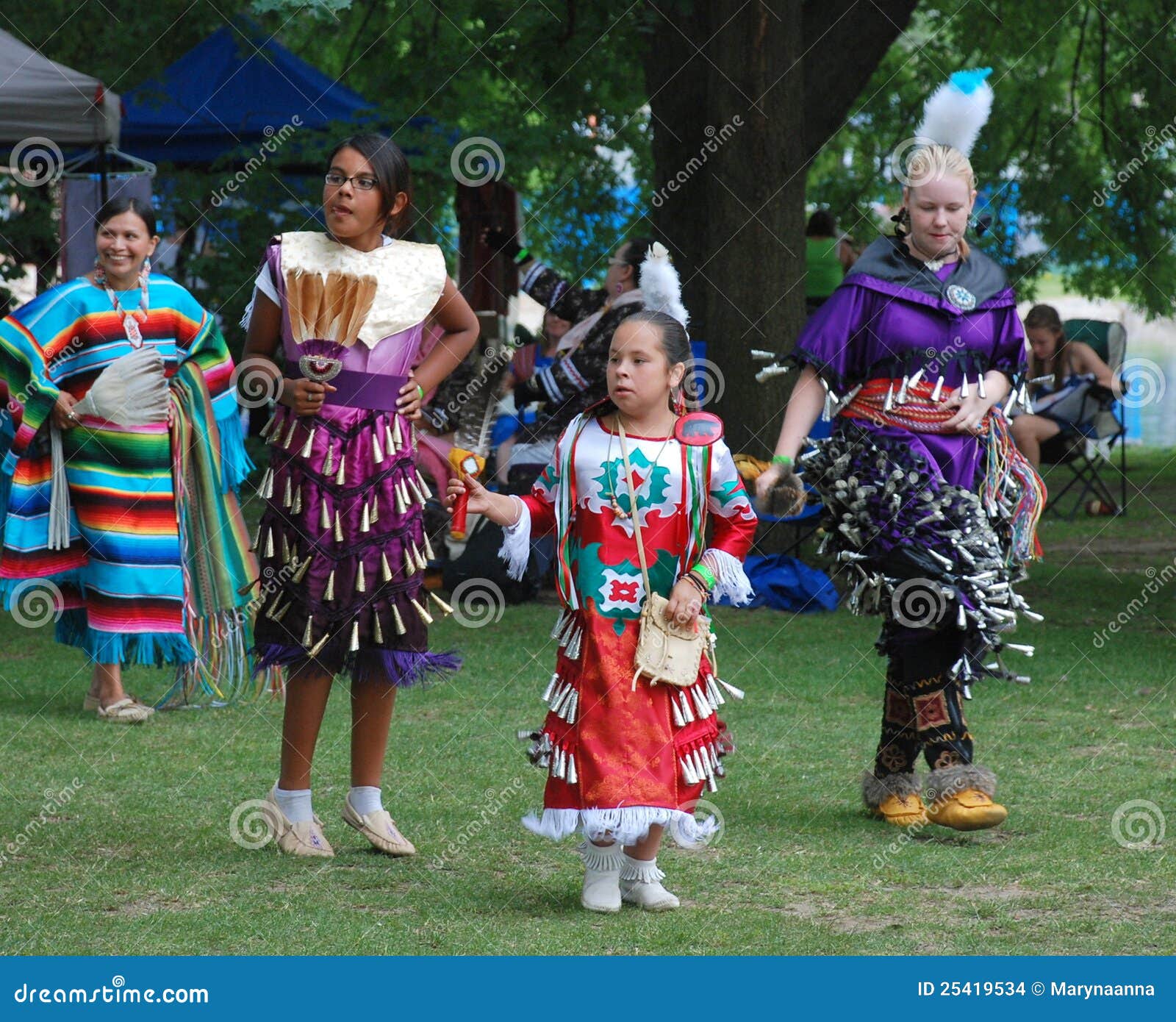 Gente india imagen de archivo editorial. Imagen de nativos - 25419534