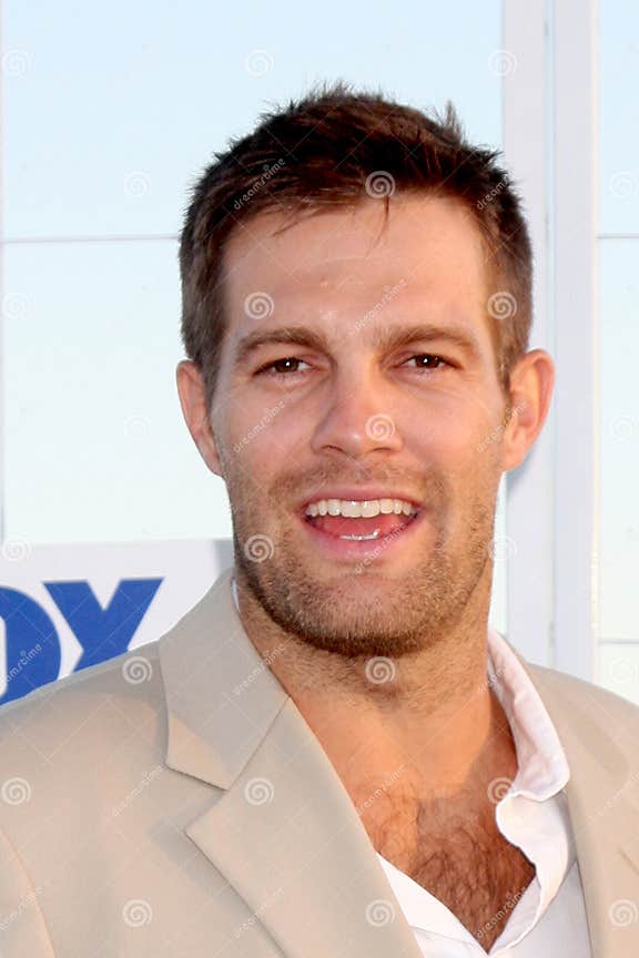 Geoff Stults editorial stock photo. Image of gladstones - 23456698