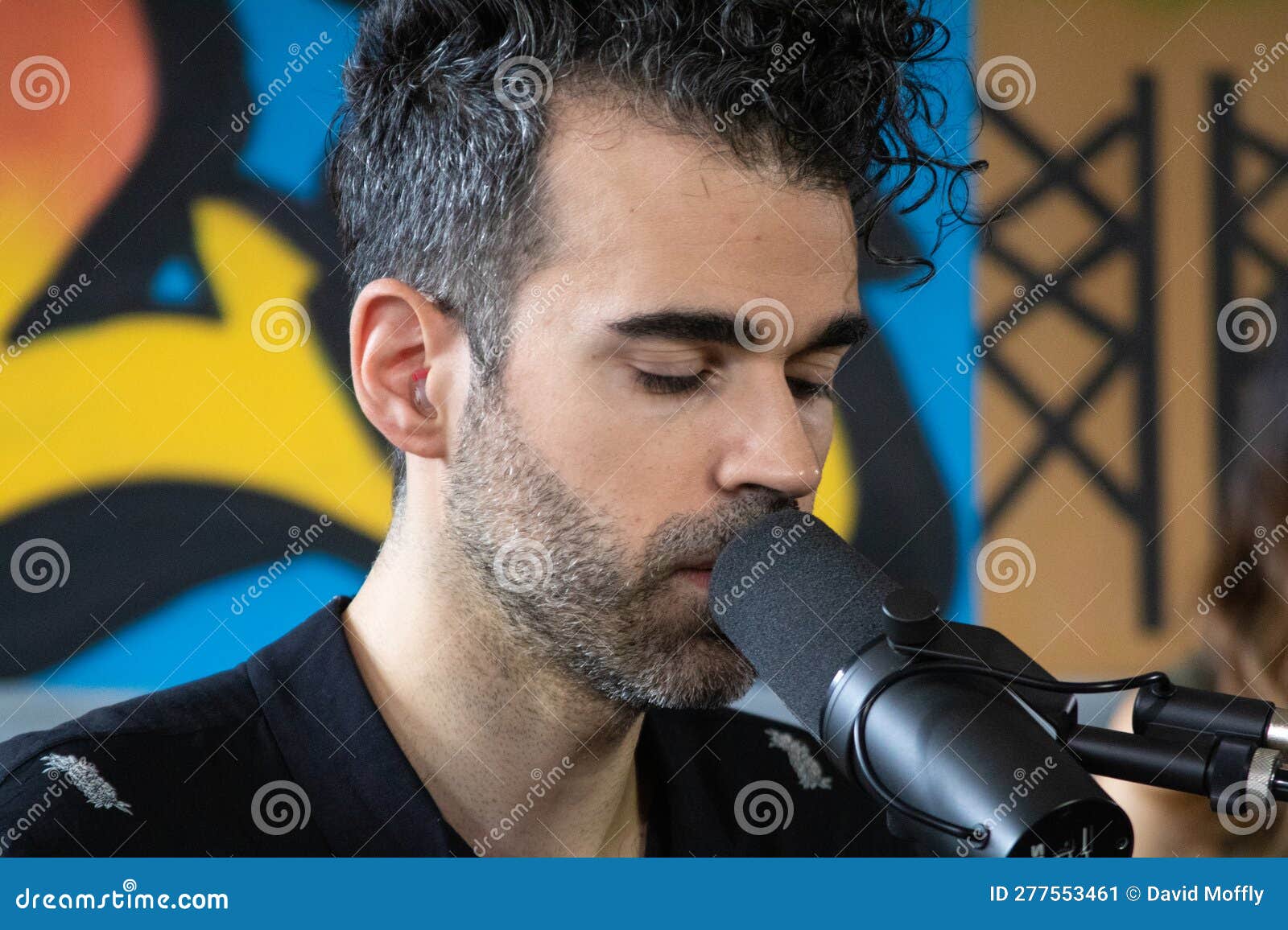 Geographer Films a Session in Brooklyn Editorial Photo - Image of ...