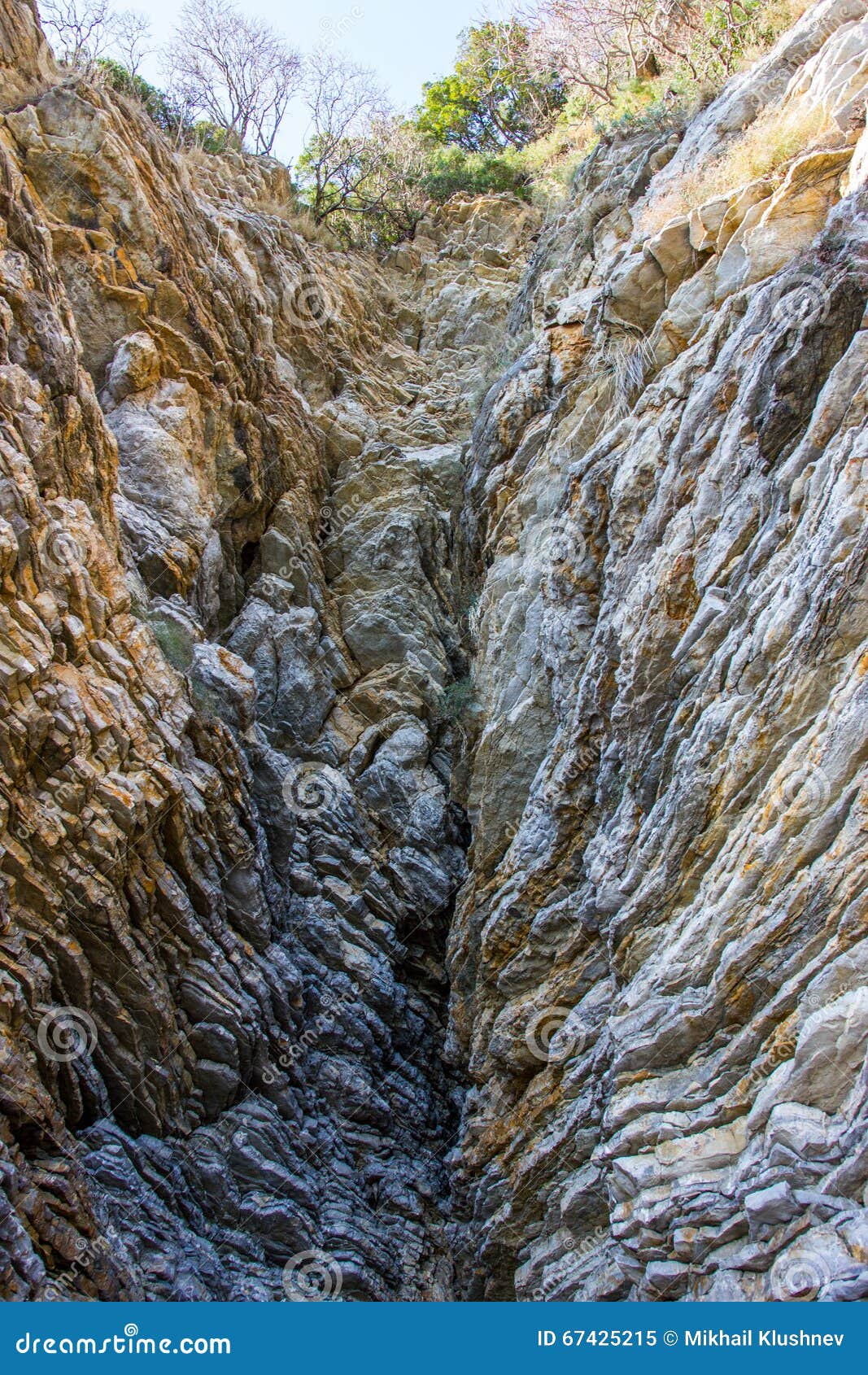 Geologic Rock Layers Stock Photography | CartoonDealer.com #4340012