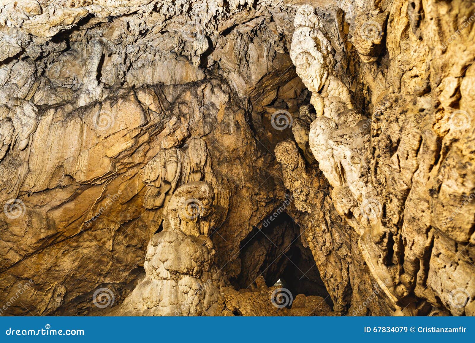 Geological Formation in Cave Stock Image - Image of mineral, chamber ...