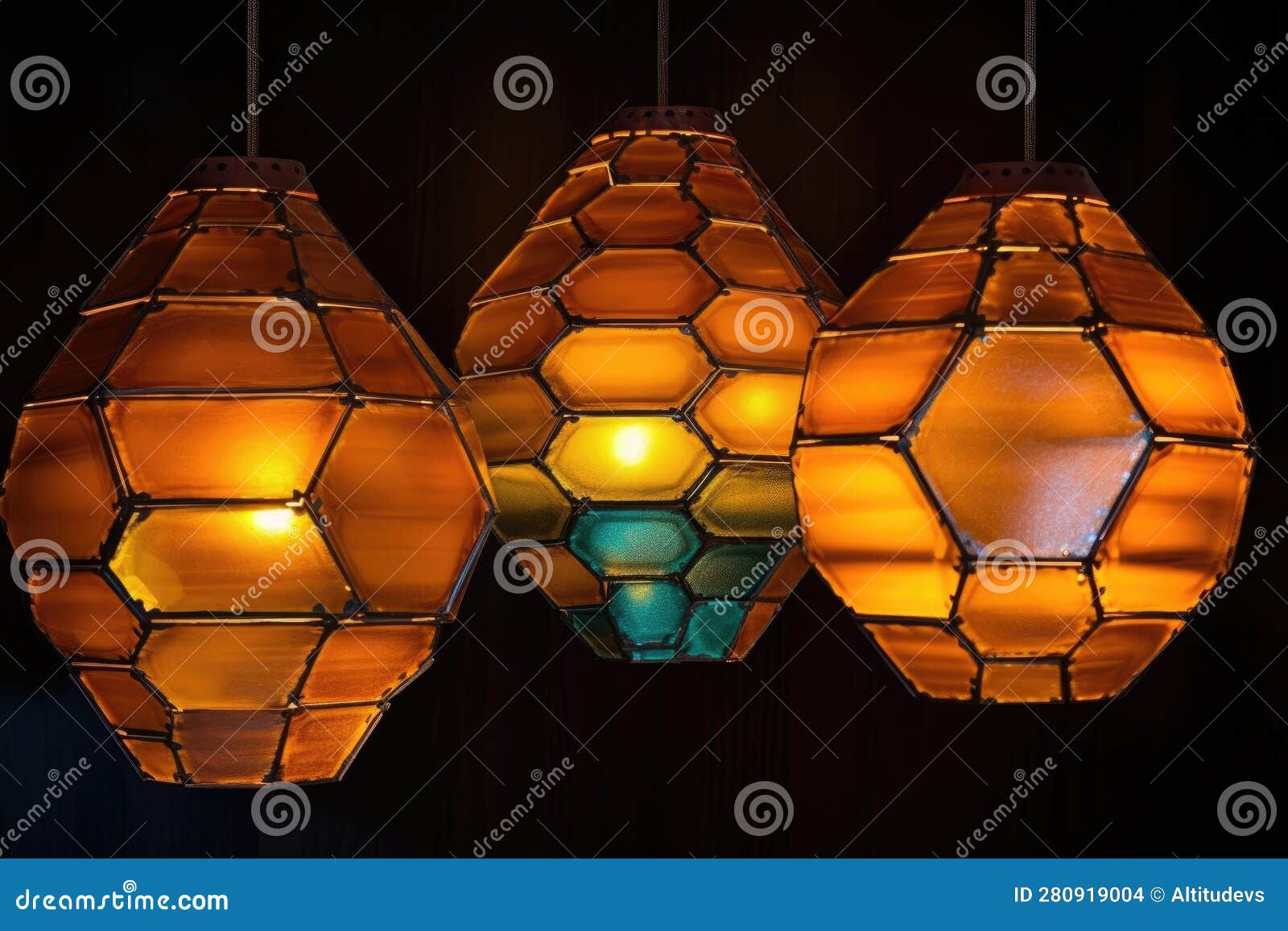 Geometric Beehive Hanging Lamps Stock Illustration - Illustration of ...