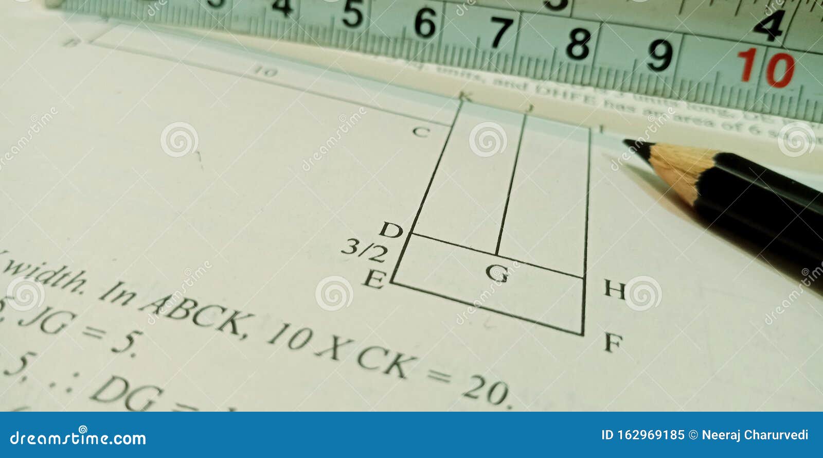 Geometric Scale Royalty-Free Stock Photo | CartoonDealer.com #110330787