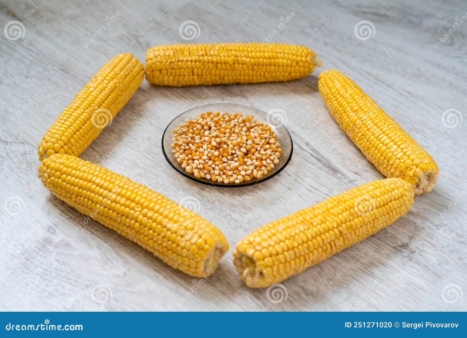 Geometric Figure of Corn Cobs in the Center of Peeled Grains Stock ...