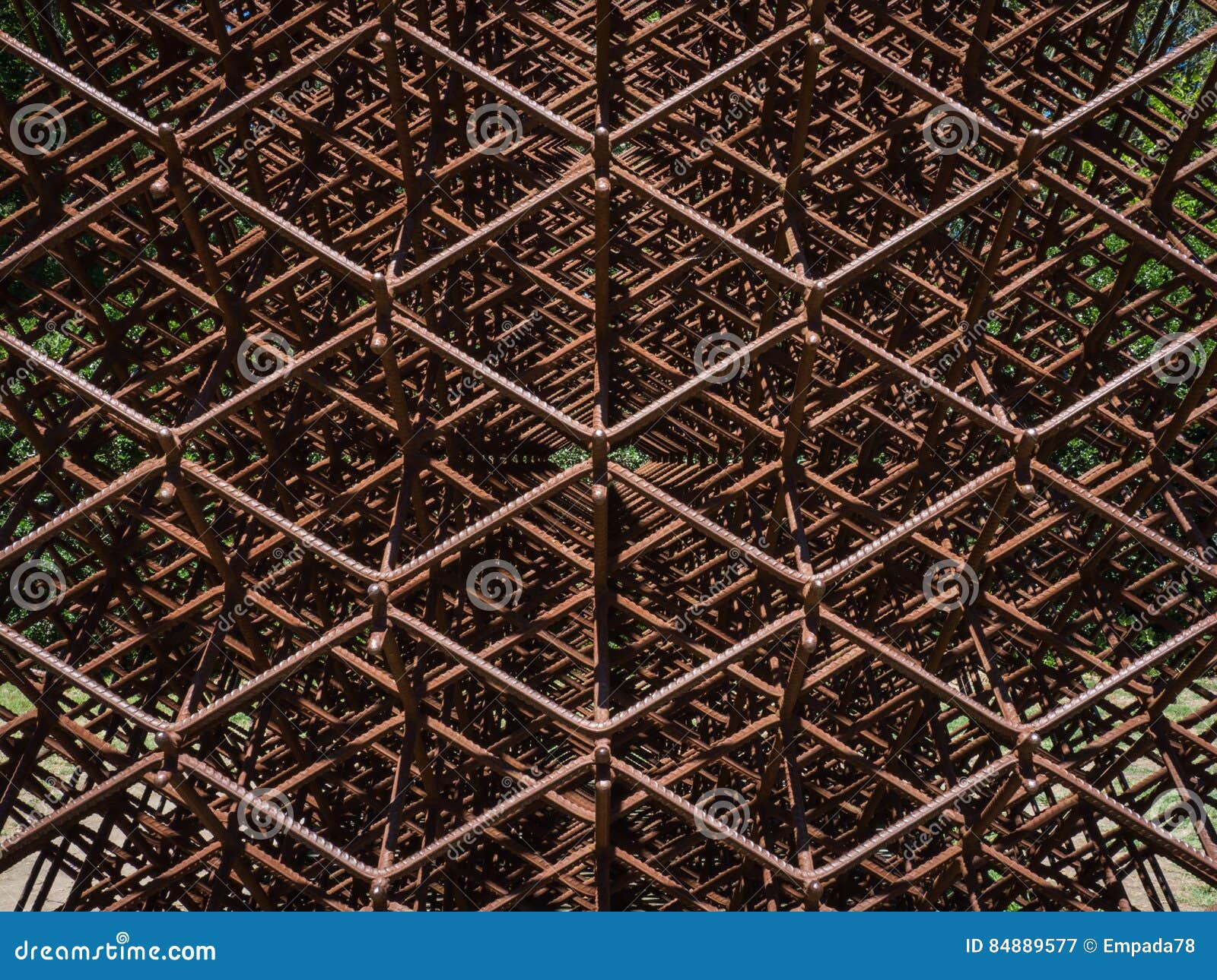 Geometric Metal Sculpture stock image. Image of angles - 84889577