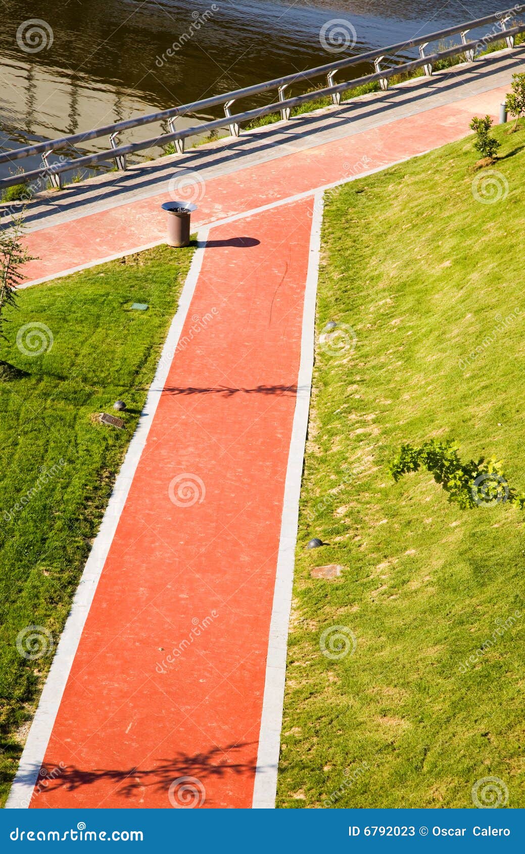 Geometry at park stock image. Image of water, geometric - 6792023