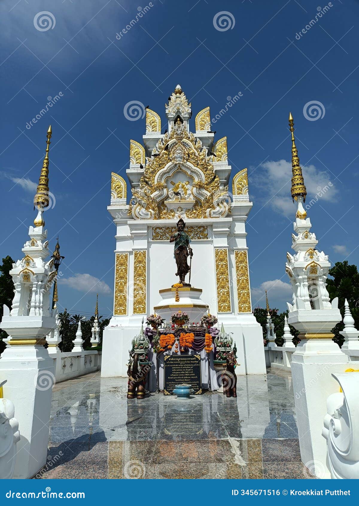 Geometry Temple at Lopburi stock photo. Image of geometry - 345671516