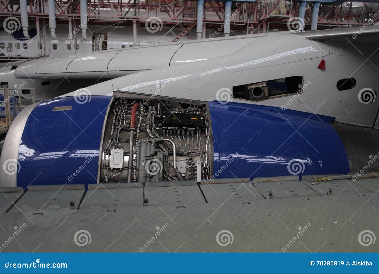 Geopende Motor Rolls&Royce Rb211 Stock Afbeelding - Image of snelheid ...