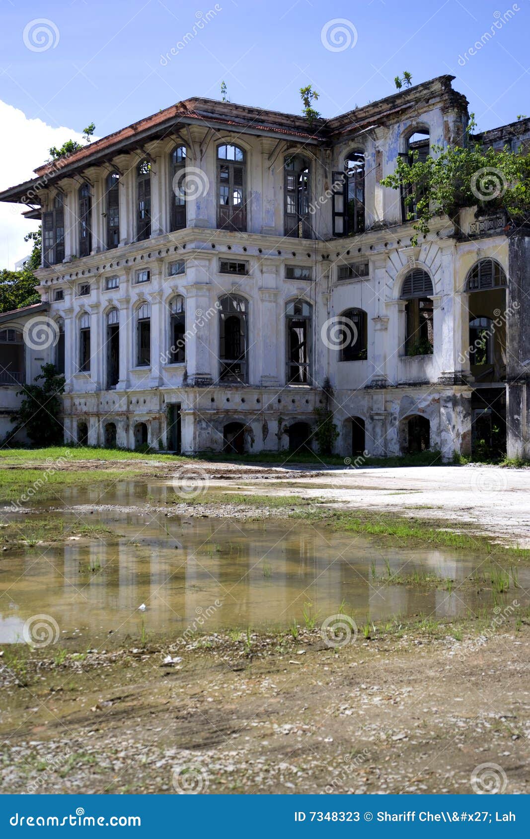 George Town Dilapidated Heritage Building Stock Image - Image of ...