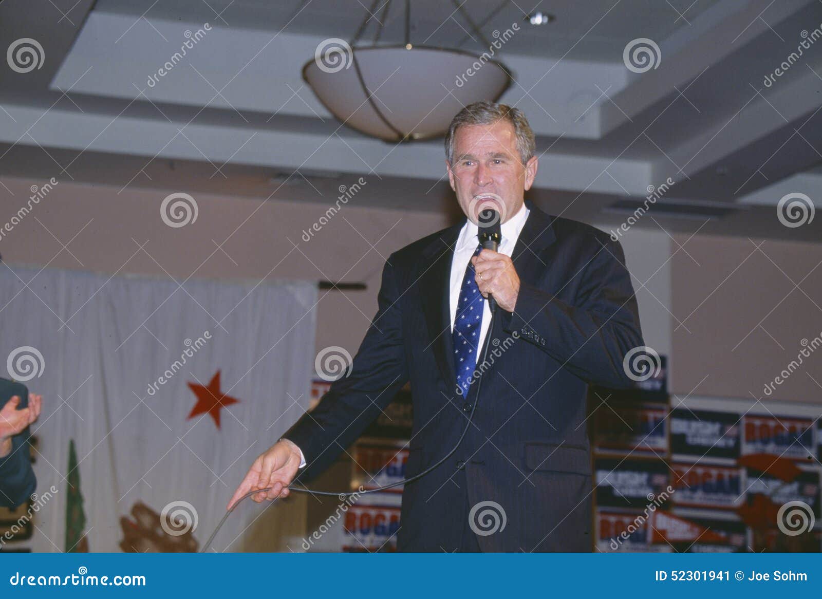 George W. Bush Speaking at Campaign Rally, Burbank, CA in 2000 ...