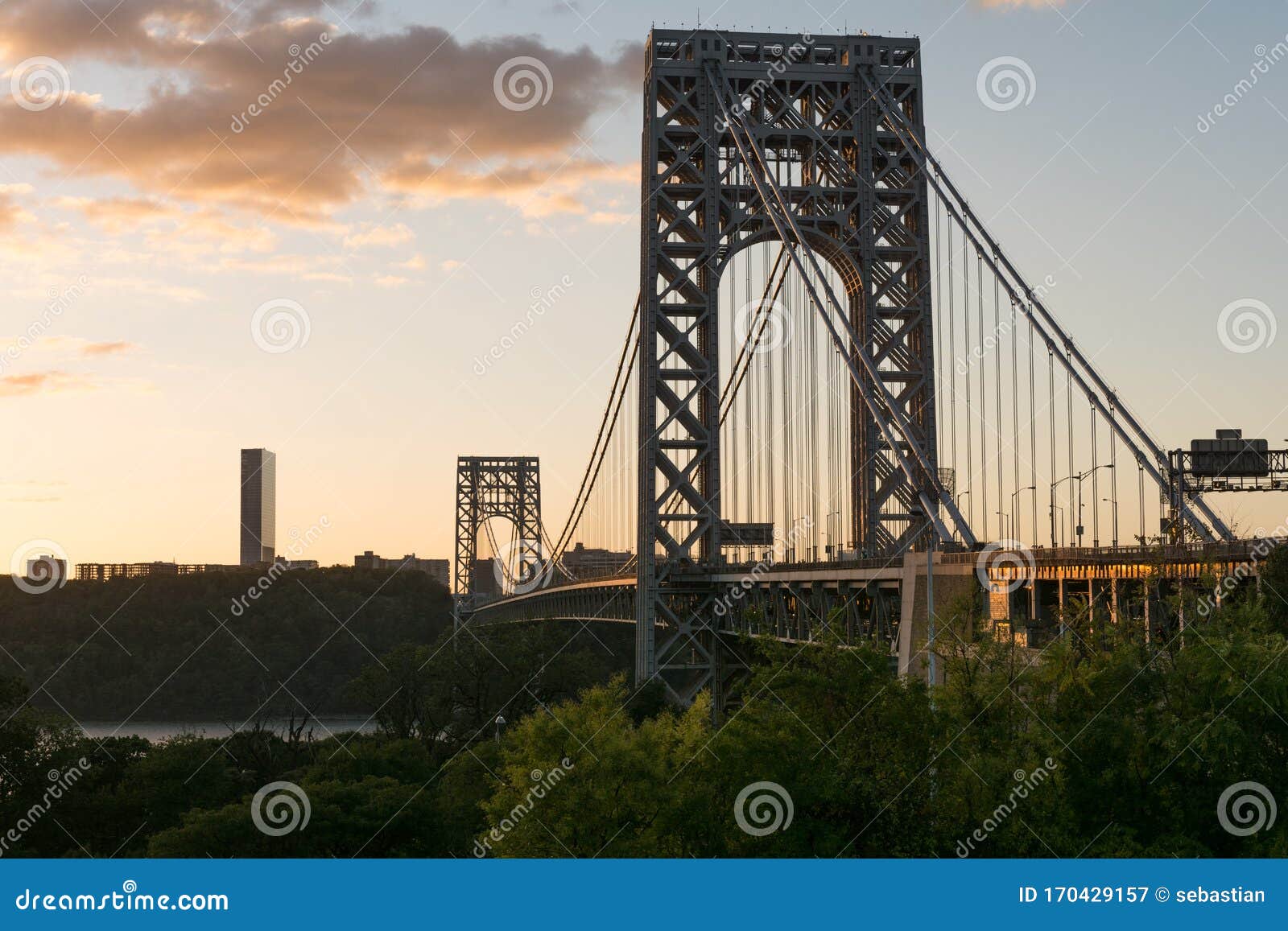 George Washington Bridge NJ / NY Stock Image - Image of water ...