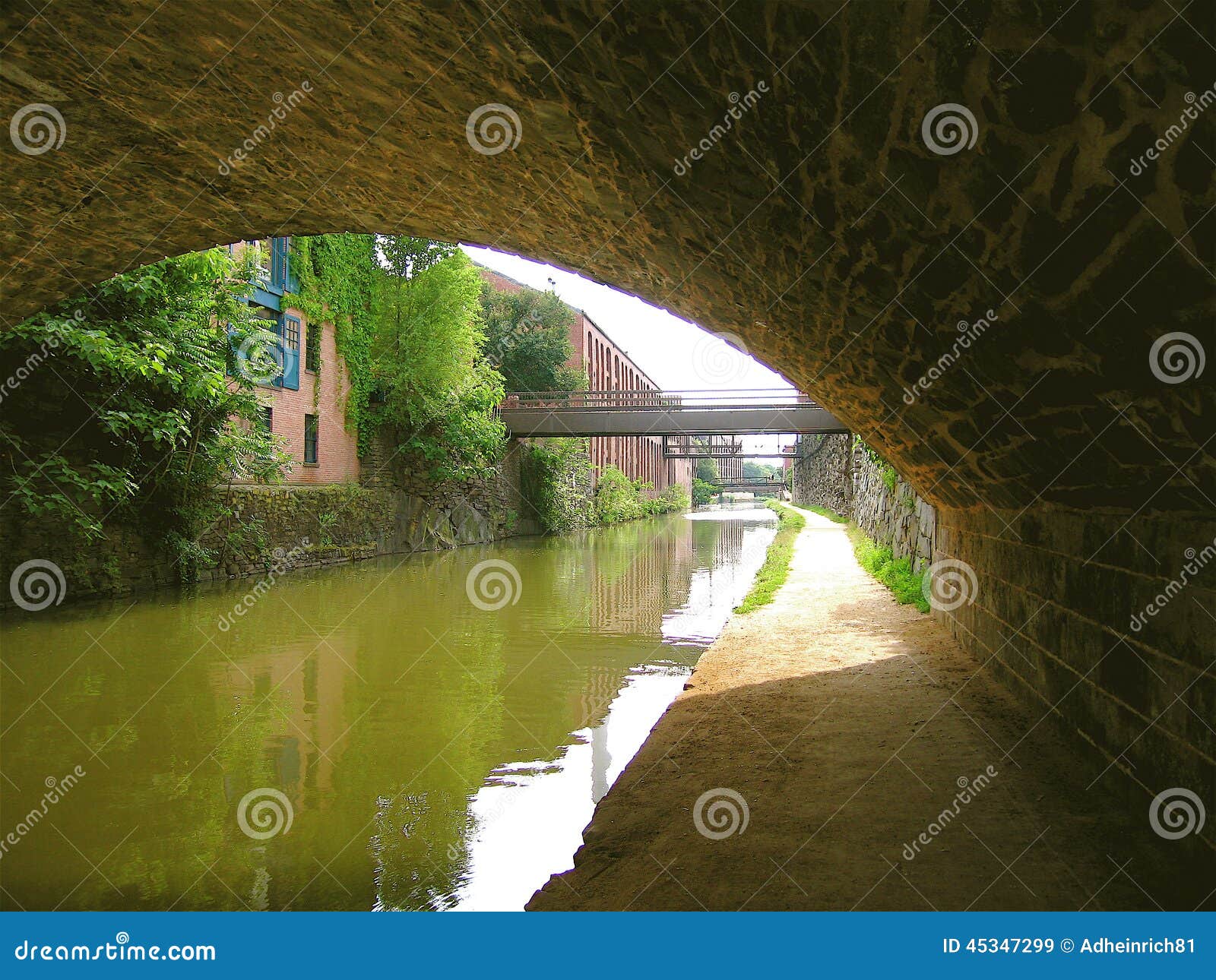 Georgetown Bridge stock image. Image of canal, bridge - 45347299