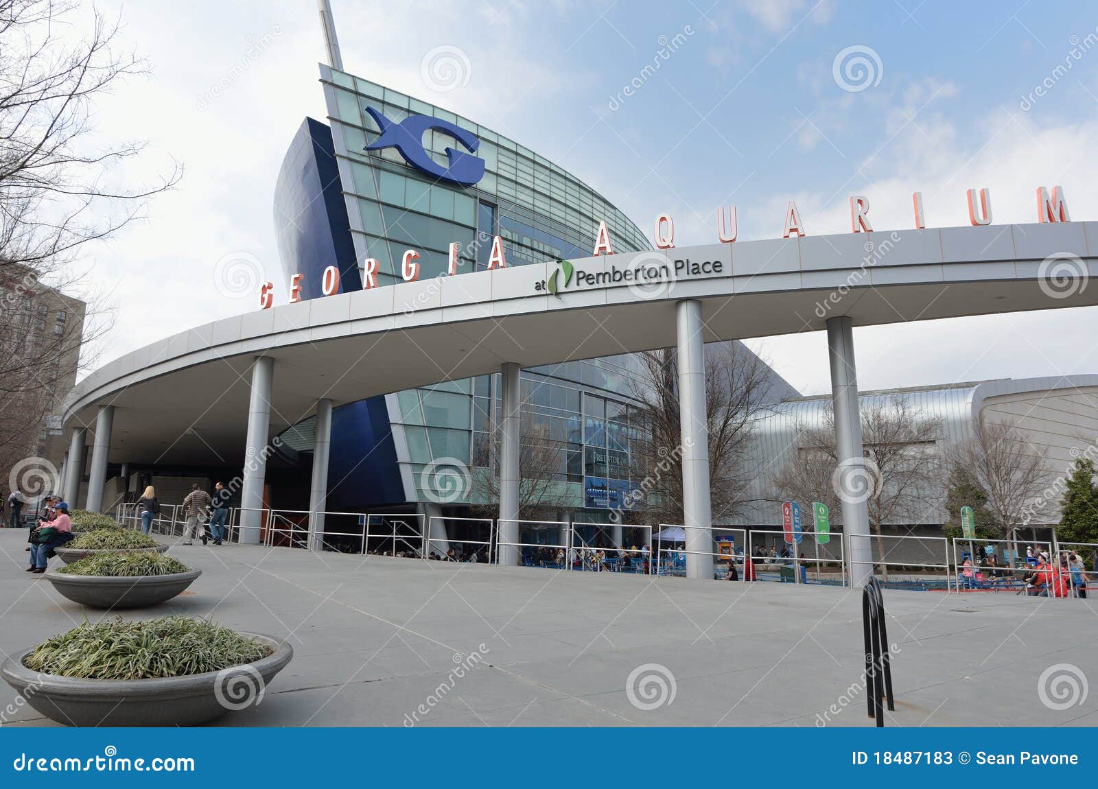 Georgia Aquarium editorial stock photo. Image of city - 18487183