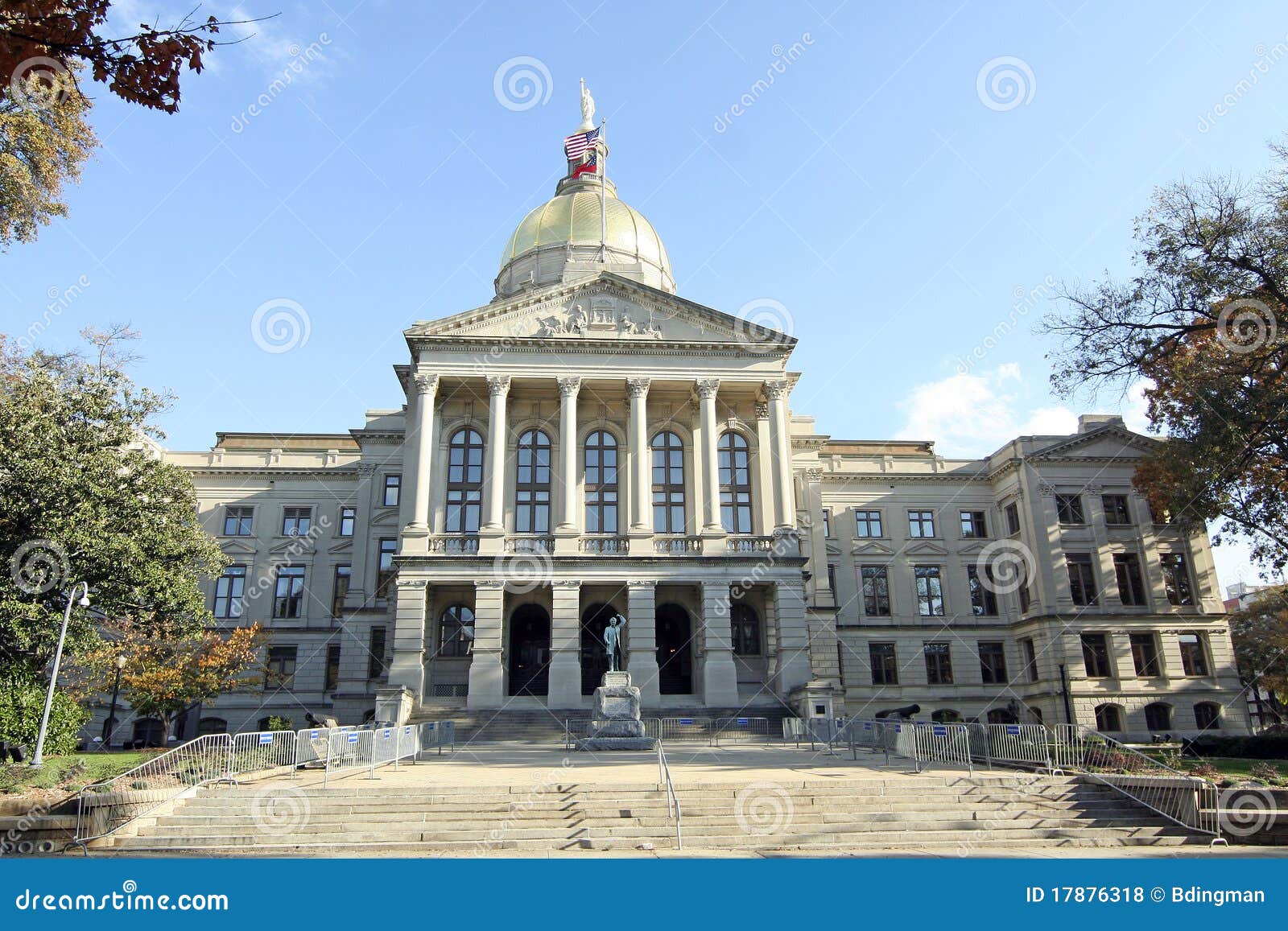 Georgia Capitol stock photo. Image of flags, legislature - 17876318