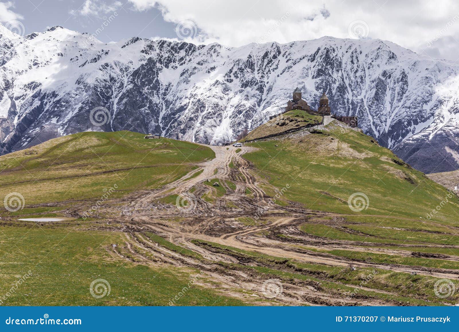 Georgia, Stepantsminda-Sameba Alte Gergeti-Dreifaltigkeitskirche Hallo ...