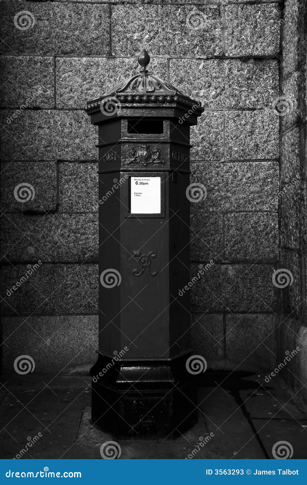 Georgian Post Box stock image. Image of georgian, white - 3563293